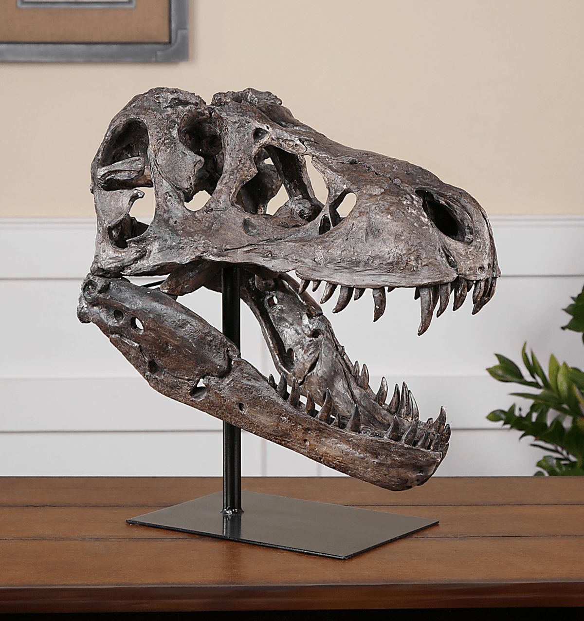 A Dinosaur'S Past Gray Sculpture | Rooms to Go