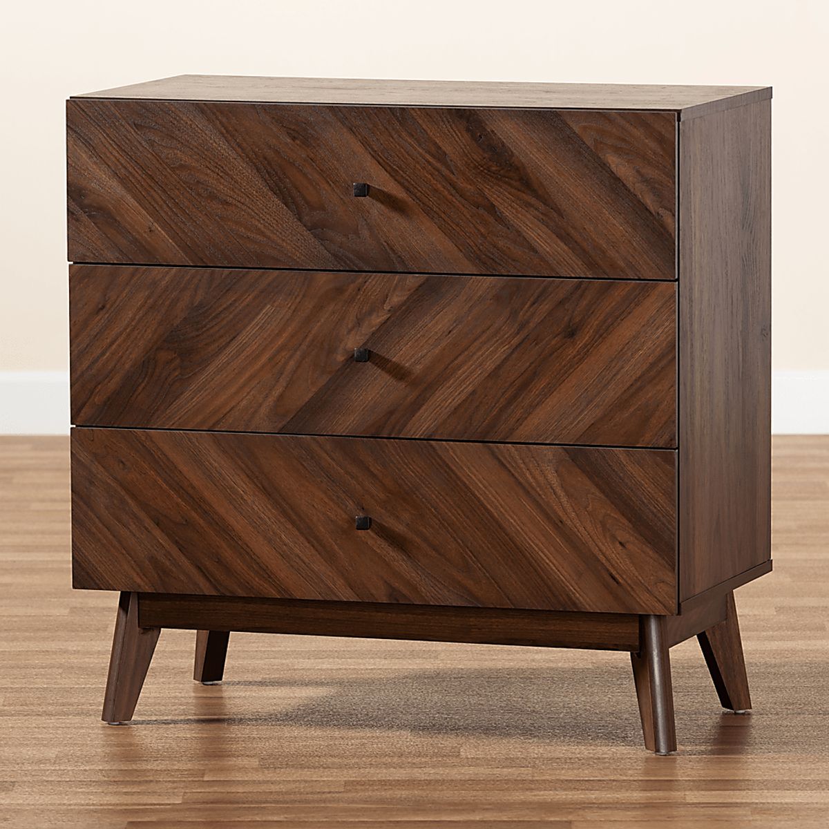 Abberley Dark Wood Sangria Brown Chest | Rooms to Go