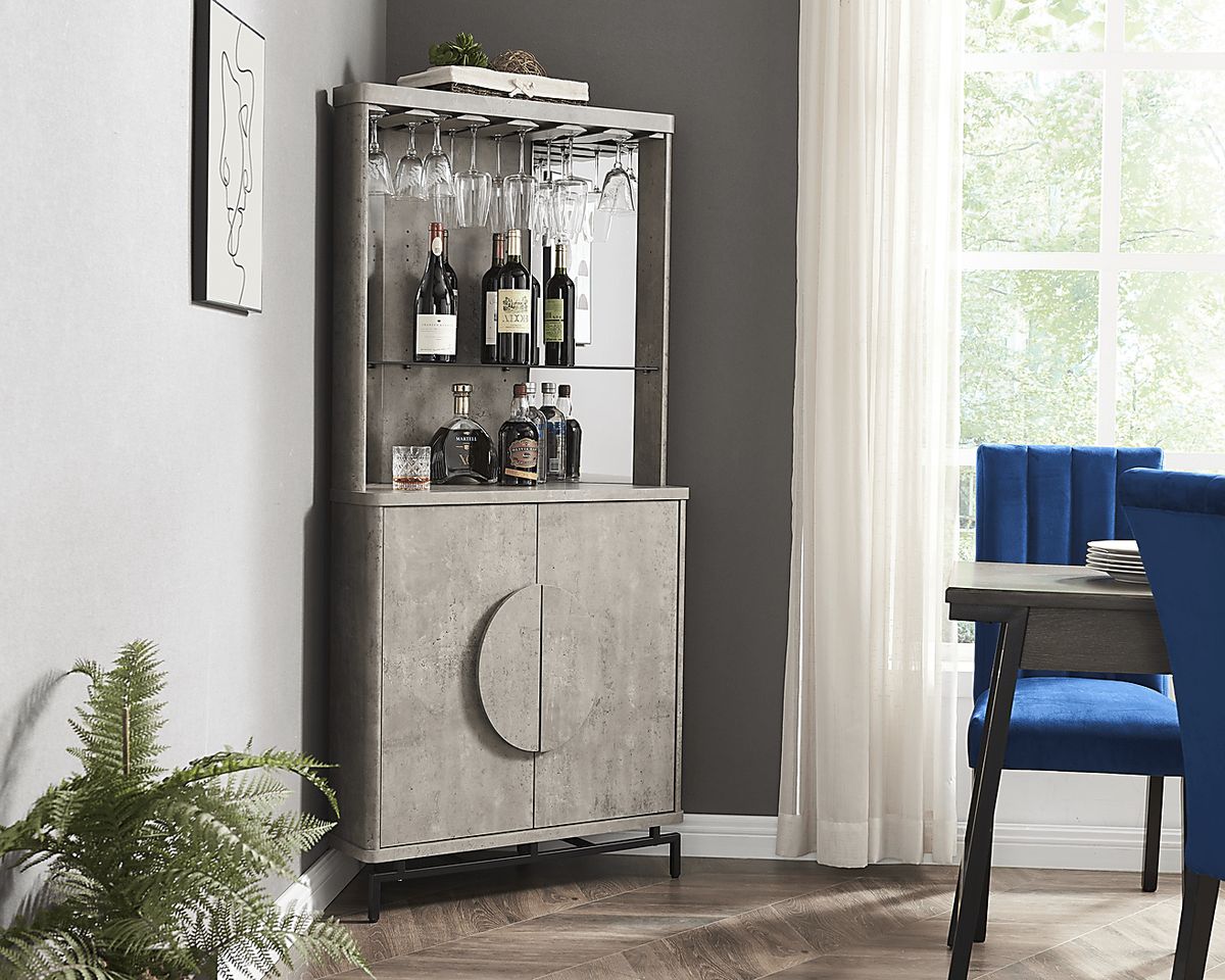 Alnetta Gray Server | Rooms to Go