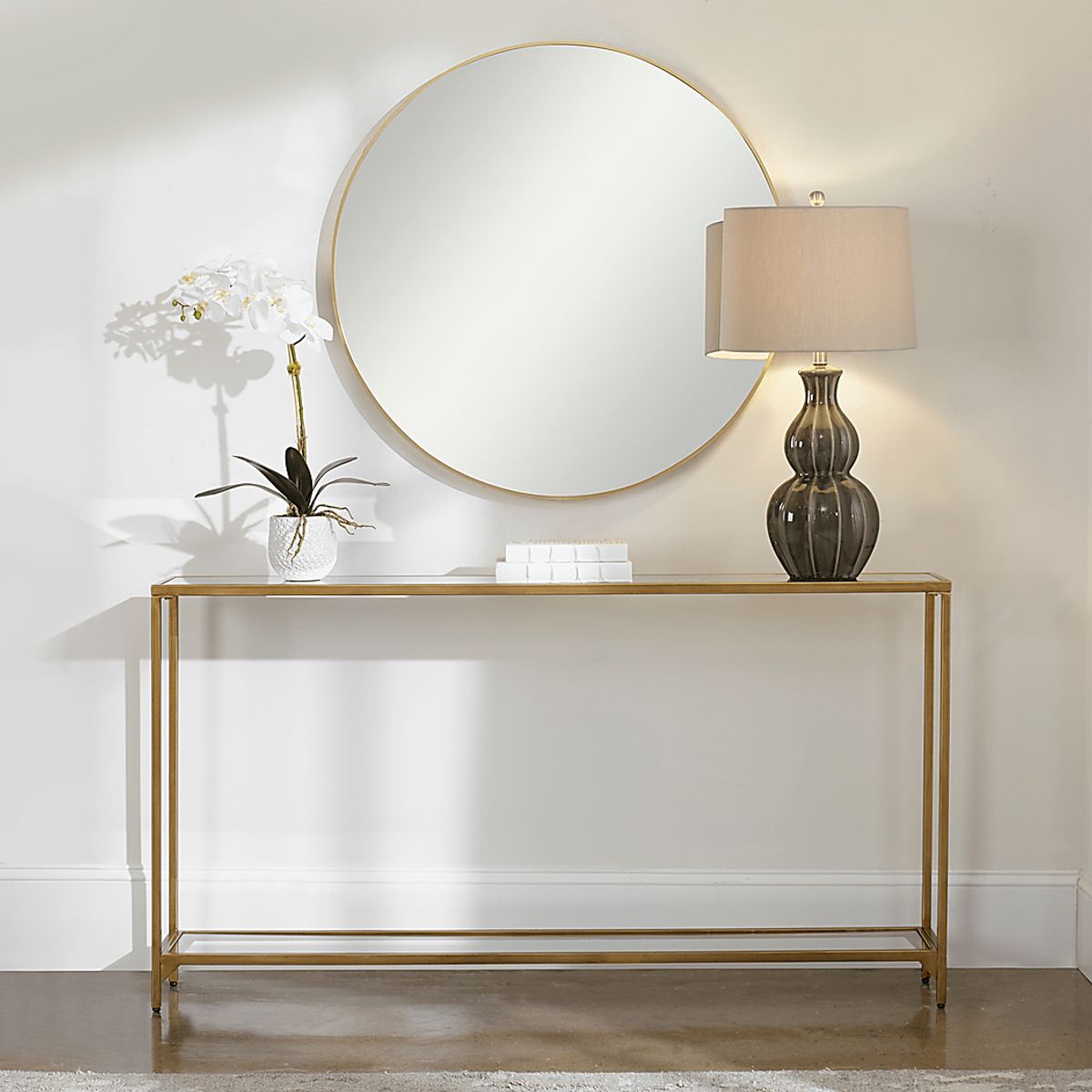 Altora Gold Yellow Console Table | Rooms to Go