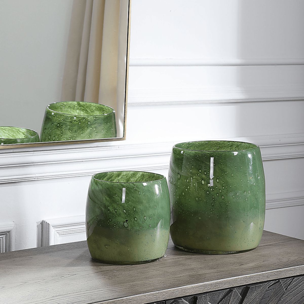 Alzora Green Vase, Set Of 2 | Rooms to Go