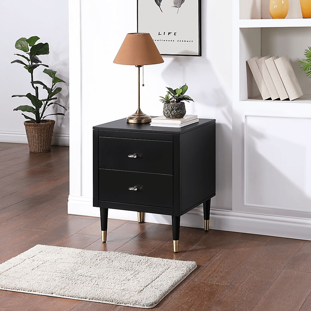 Andring Black Nightstand | Rooms to Go