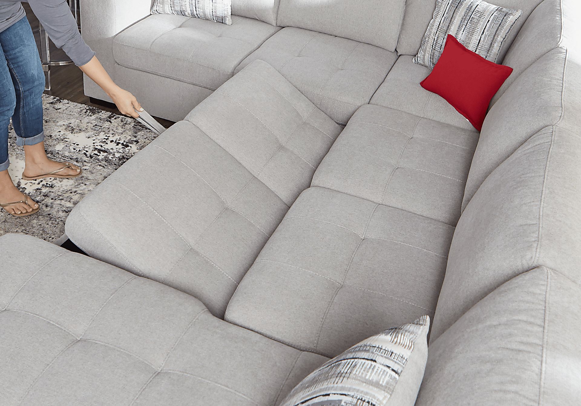 Angelino Heights 3 Pc Gray Polyester Fabric Sleeper Sectional Rooms to Go
