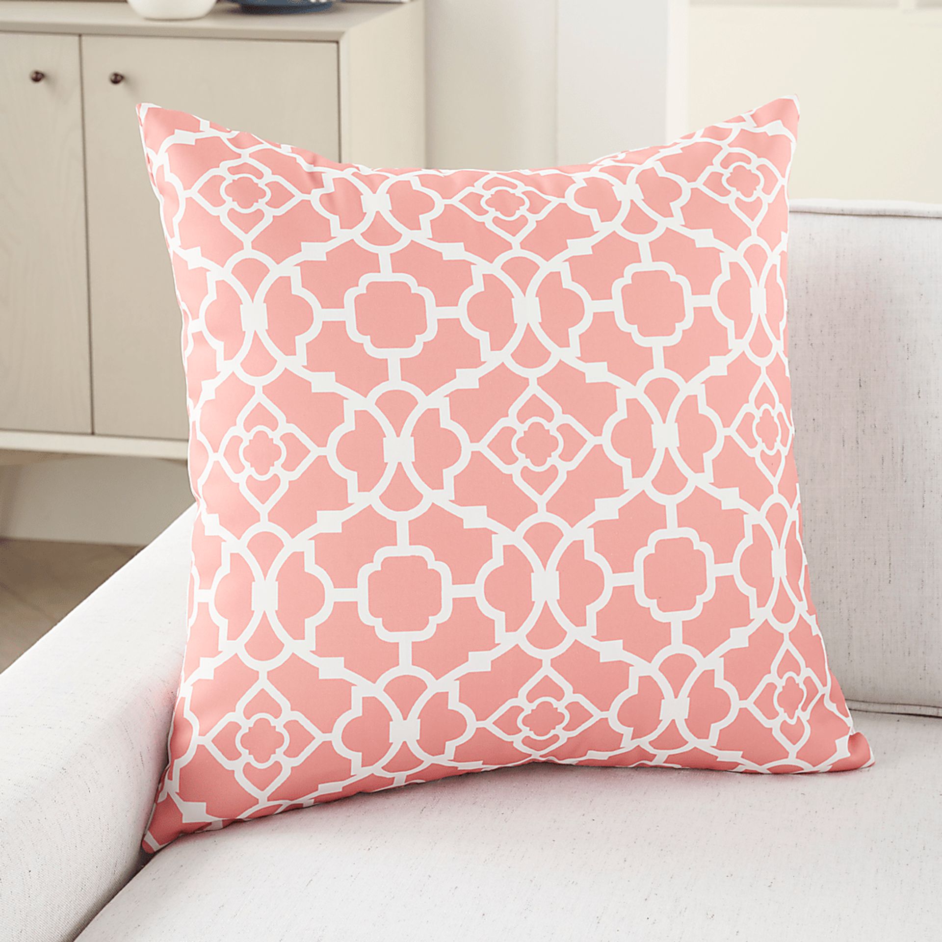 Arbane Coral Orange Outdoor Pillows | Rooms to Go