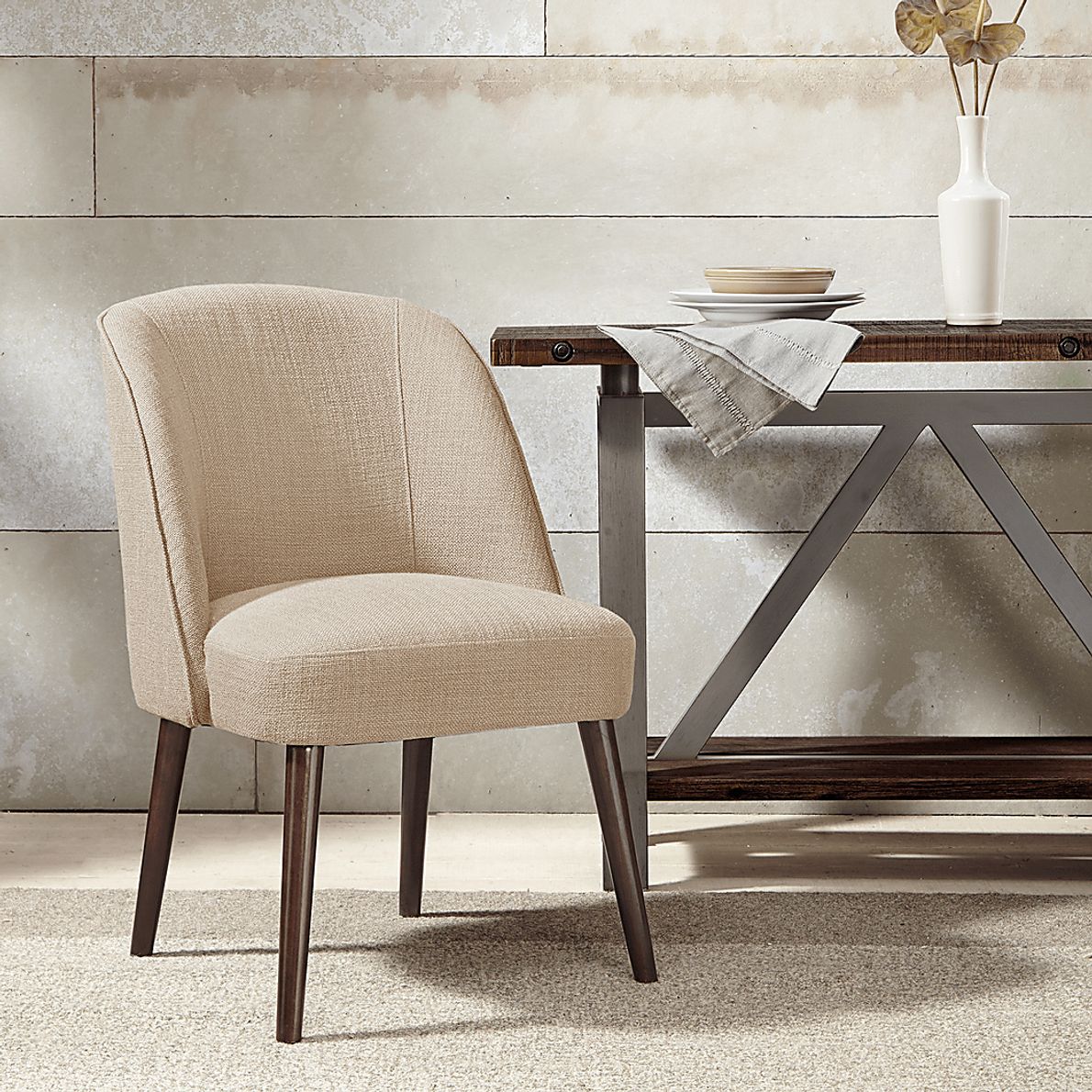 Ashkirk Cream Dining Chair - Rooms To Go