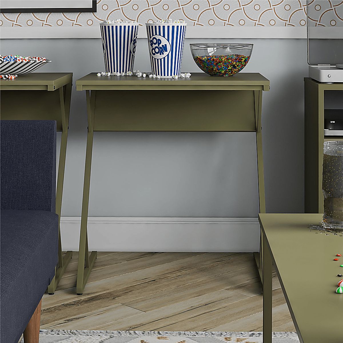 Audrad Olive Colors Accent Table | Rooms to Go