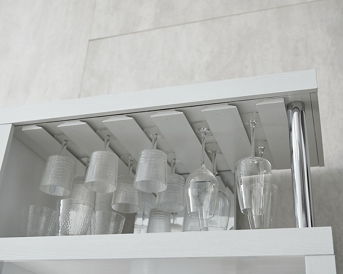 Barvac White Colors,White Server | Rooms to Go