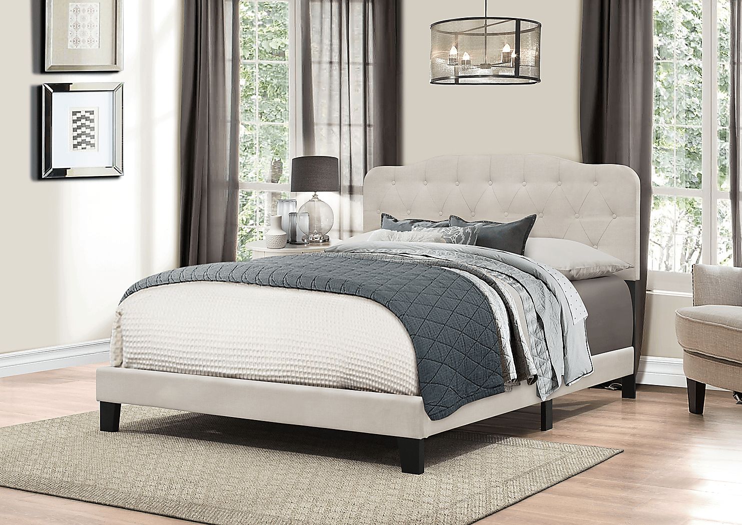 Basingfield Light Gray Polyester Fabric Queen Bed | Rooms to Go