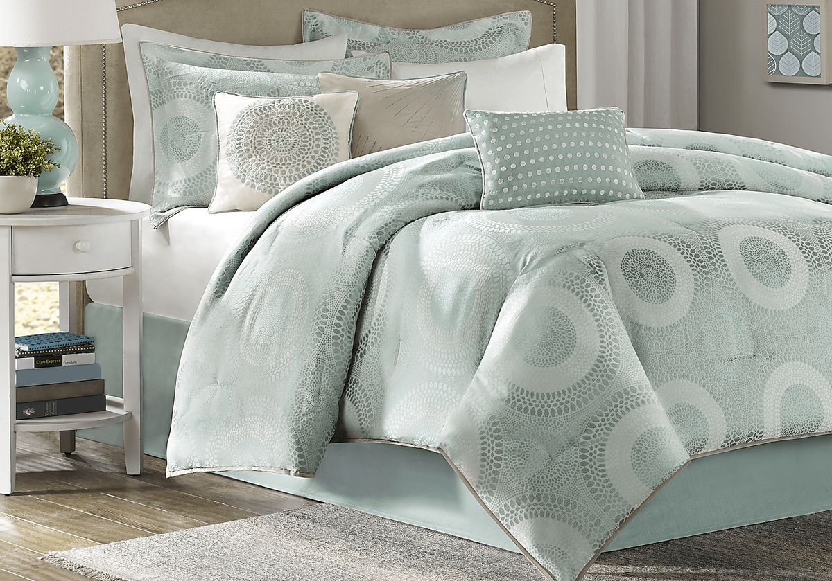 Baxter Green 7 Pc King Comforter Set | Rooms to Go