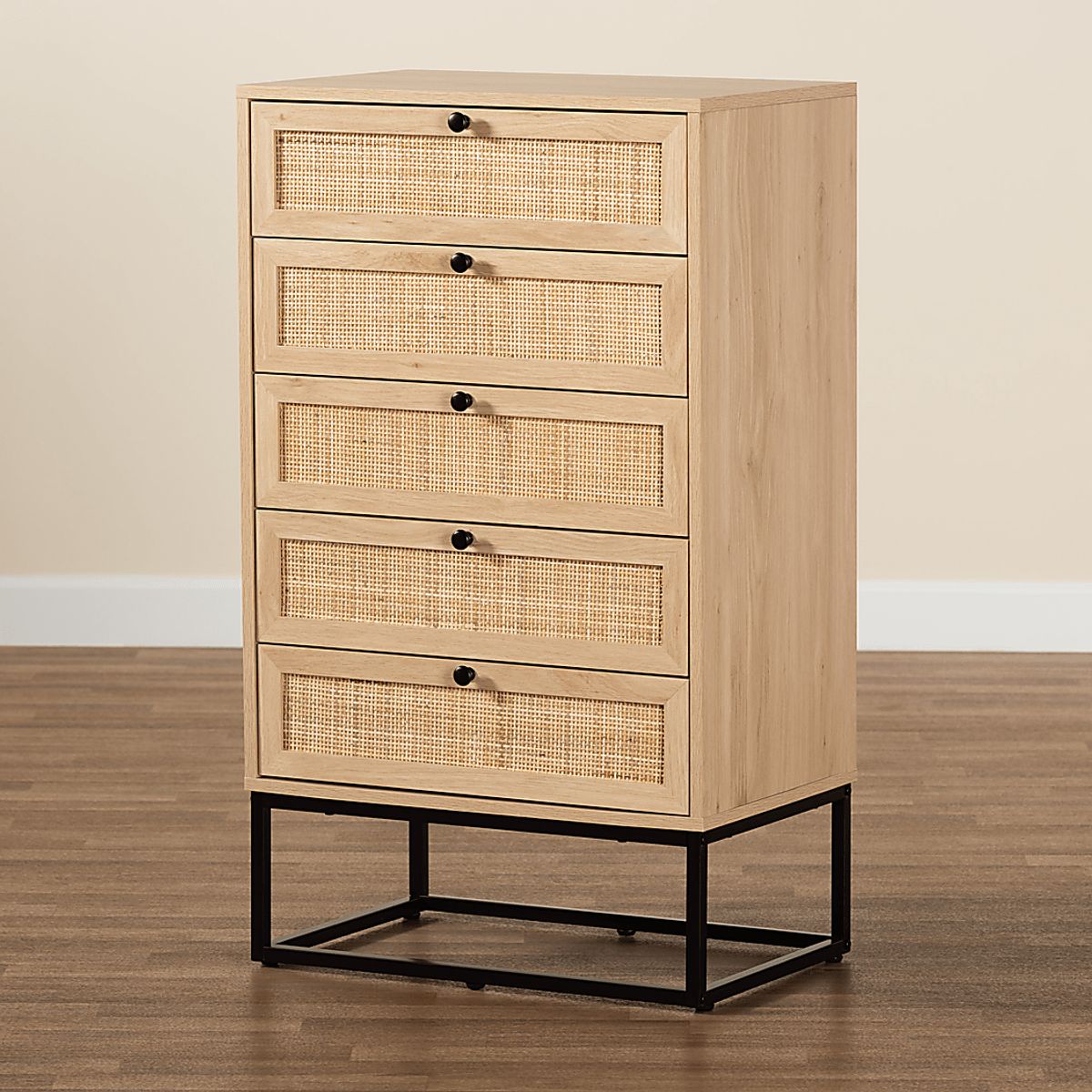 Baylite Brown Chest | Rooms to Go