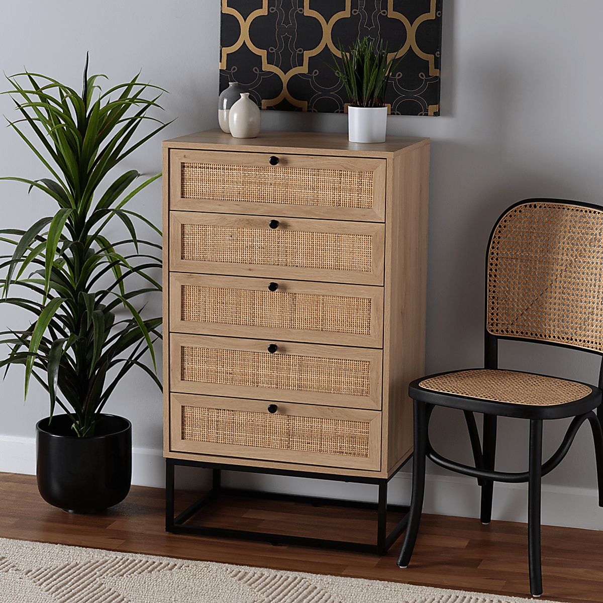 Baylite Brown Chest | Rooms to Go