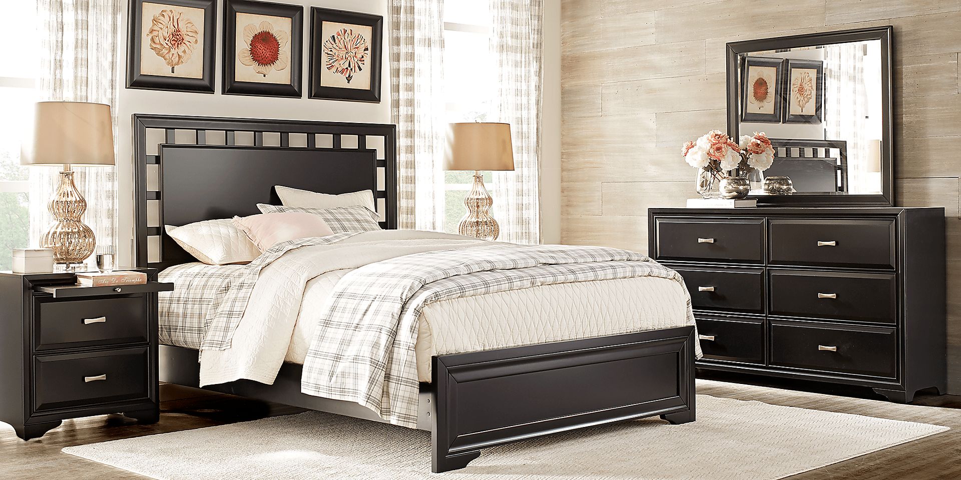 Belcourt Black Black,Colors 3 Pc King Lattice Bed | Rooms to Go