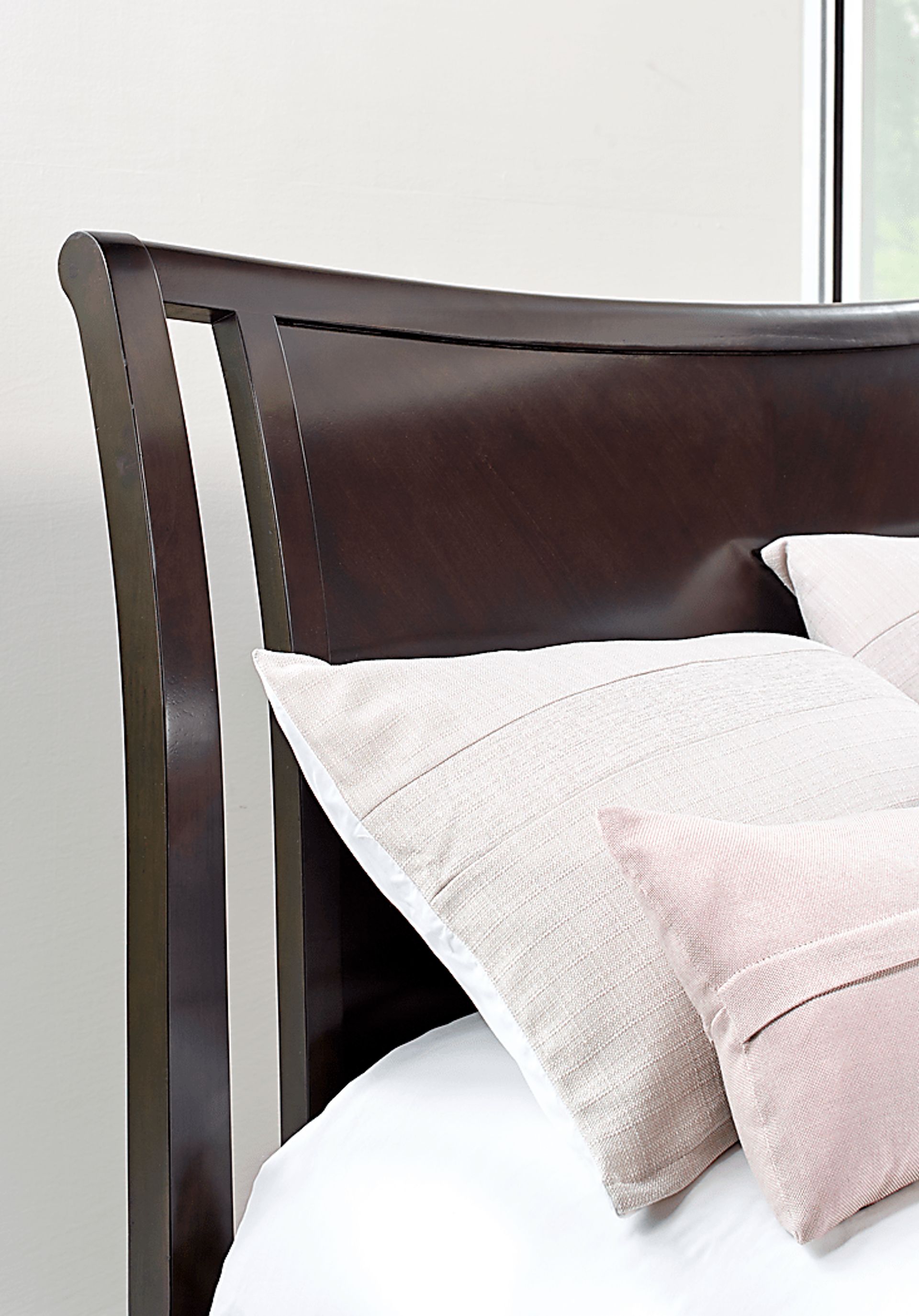 Bellissimo Java Dark Wood 3 Pc Queen Sleigh Bed | Rooms to Go