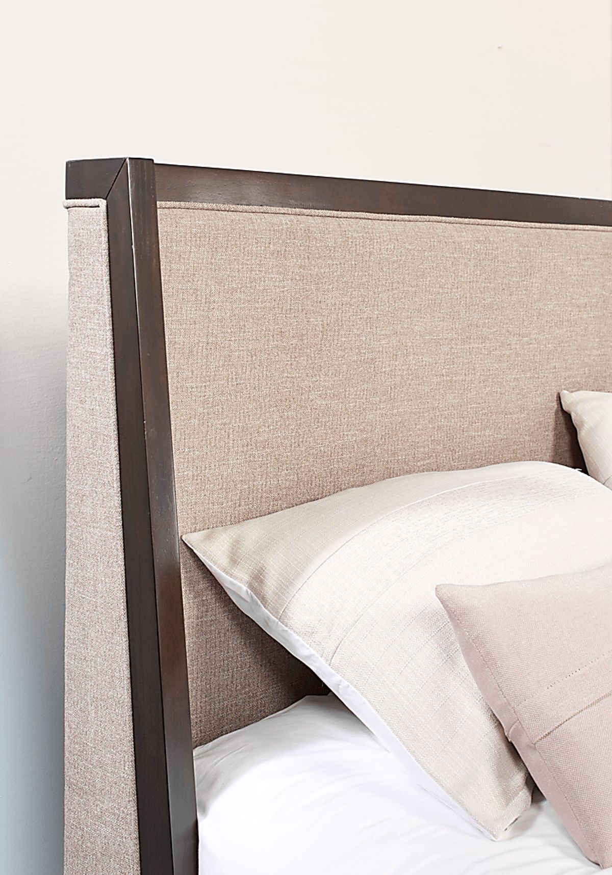 Bellissimo Java Dark Wood 3 Pc Queen Upholstered Bed | Rooms to Go