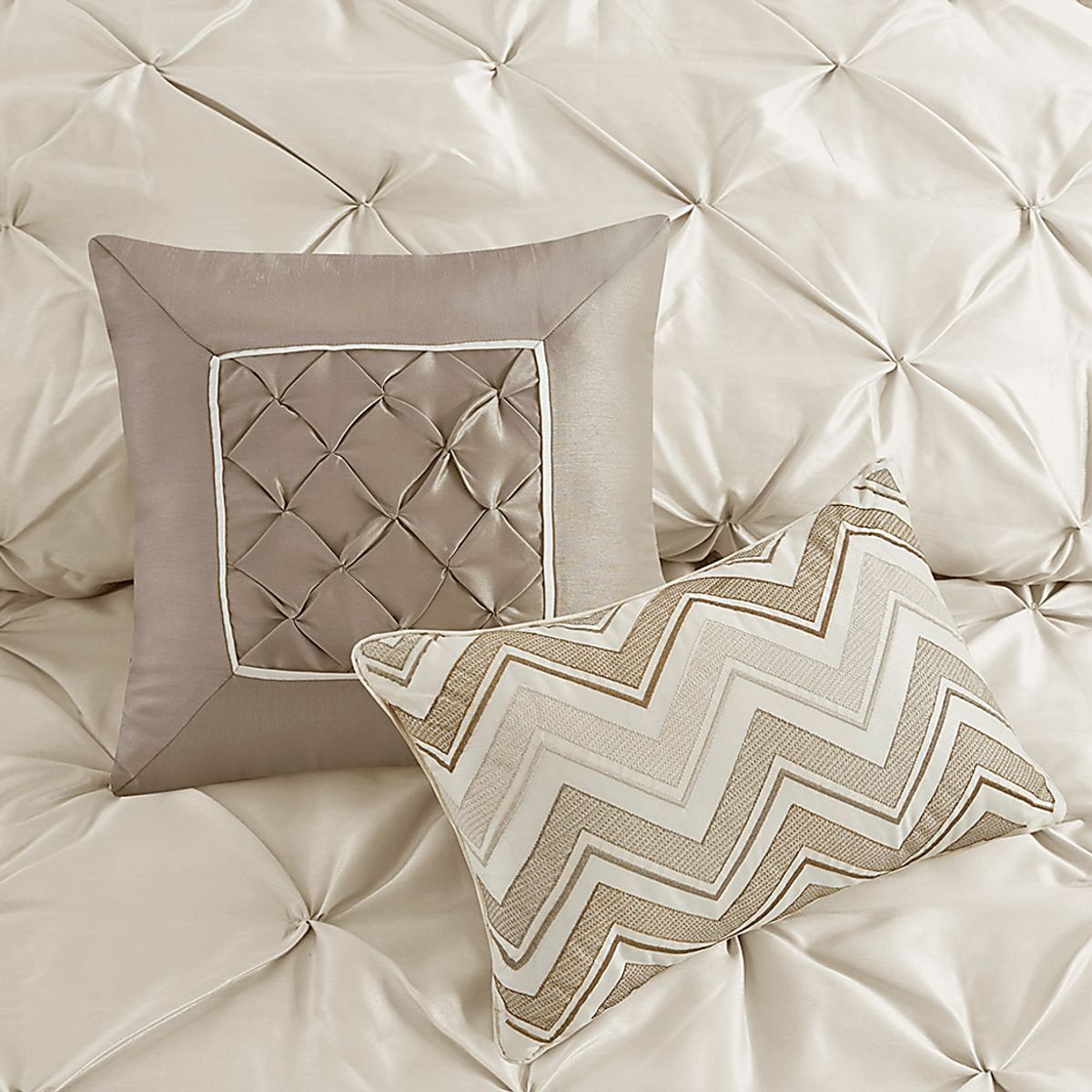 Bergerae Ivory Beige Cotton,Polyester Fabric 7 Pc Full Comforter Set ...