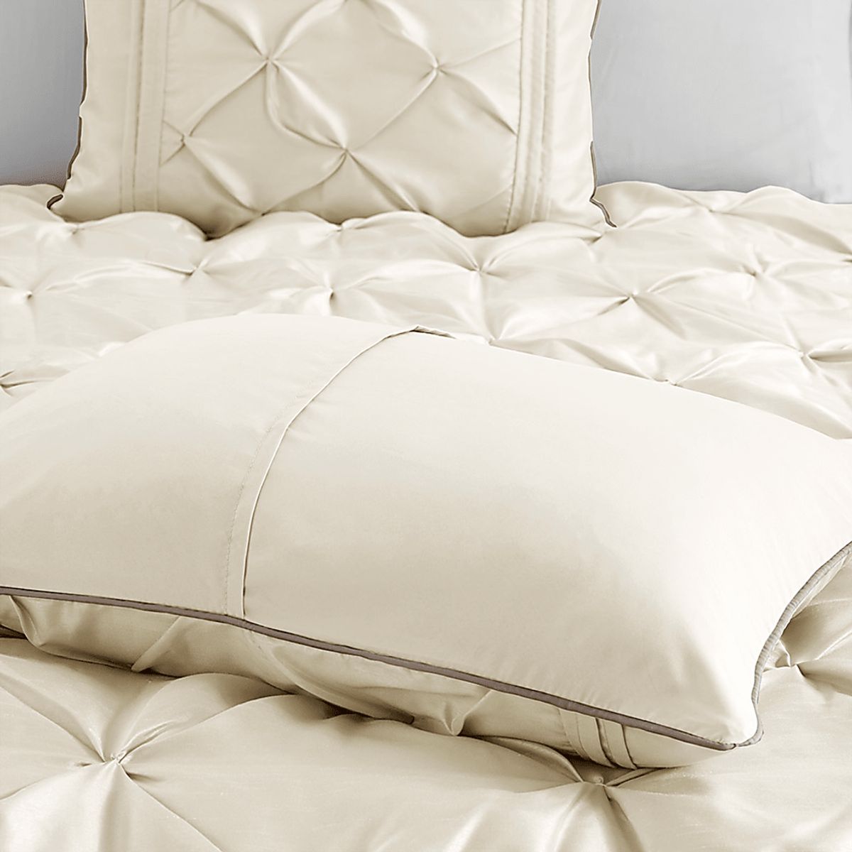 Bergerae Ivory Beige Cotton,Polyester Fabric 7 Pc King Comforter Set ...
