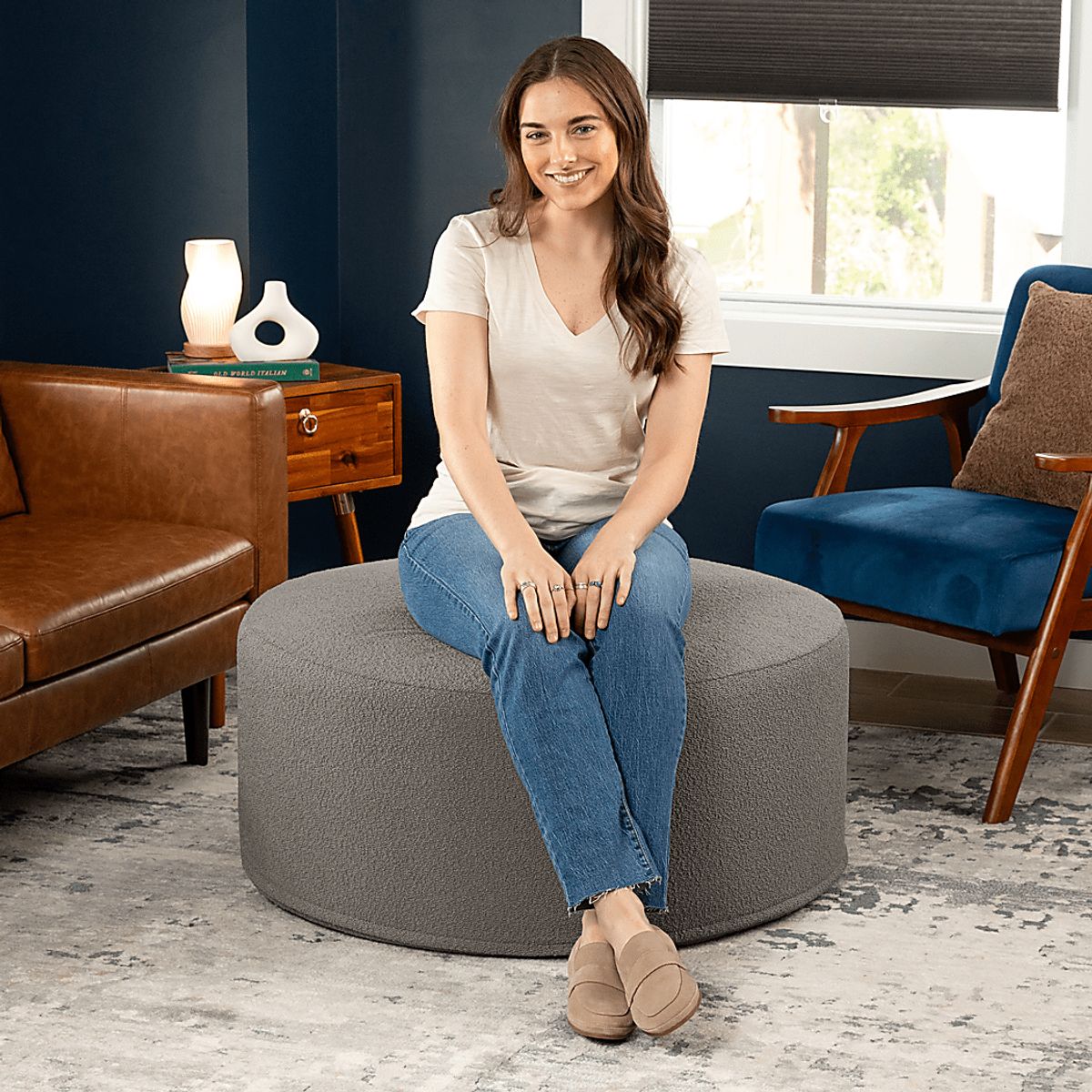 Bevina II Gray Polyester Fabric Ottoman | Rooms to Go