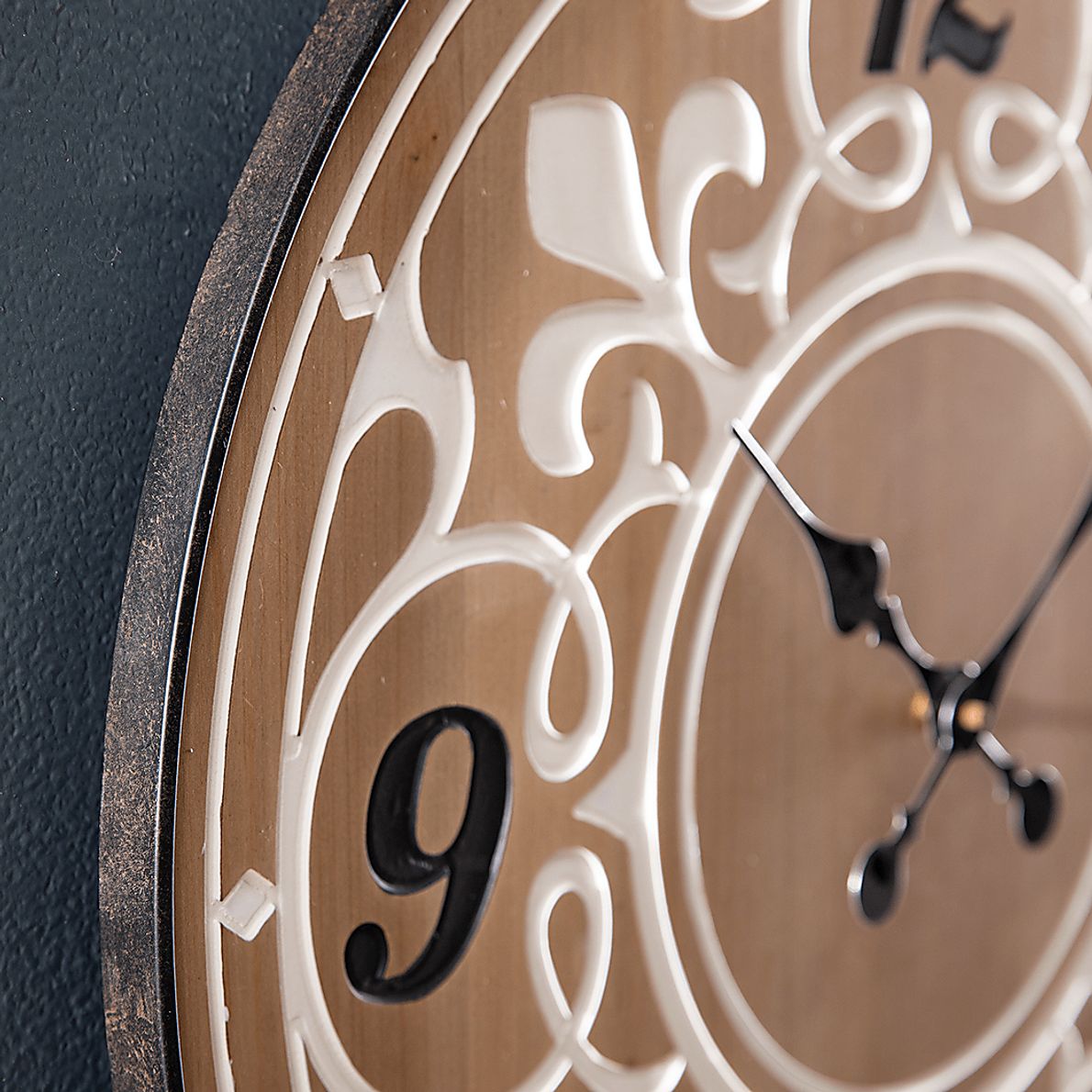 Biddstone Natural Wall Clock - Rooms To Go