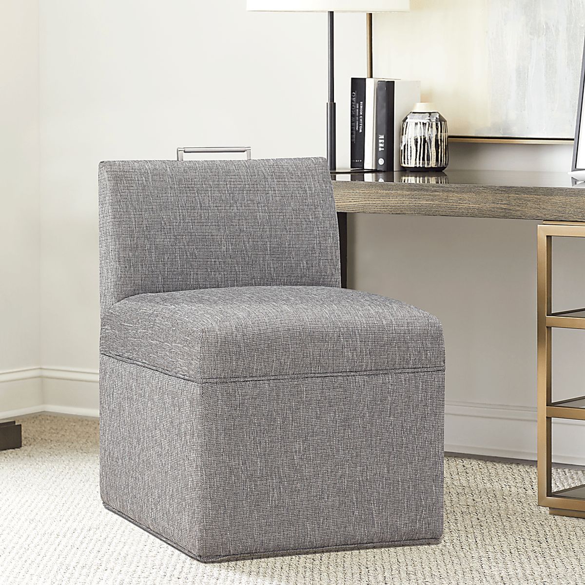 Birkhoff Gray Side Chair | Rooms to Go