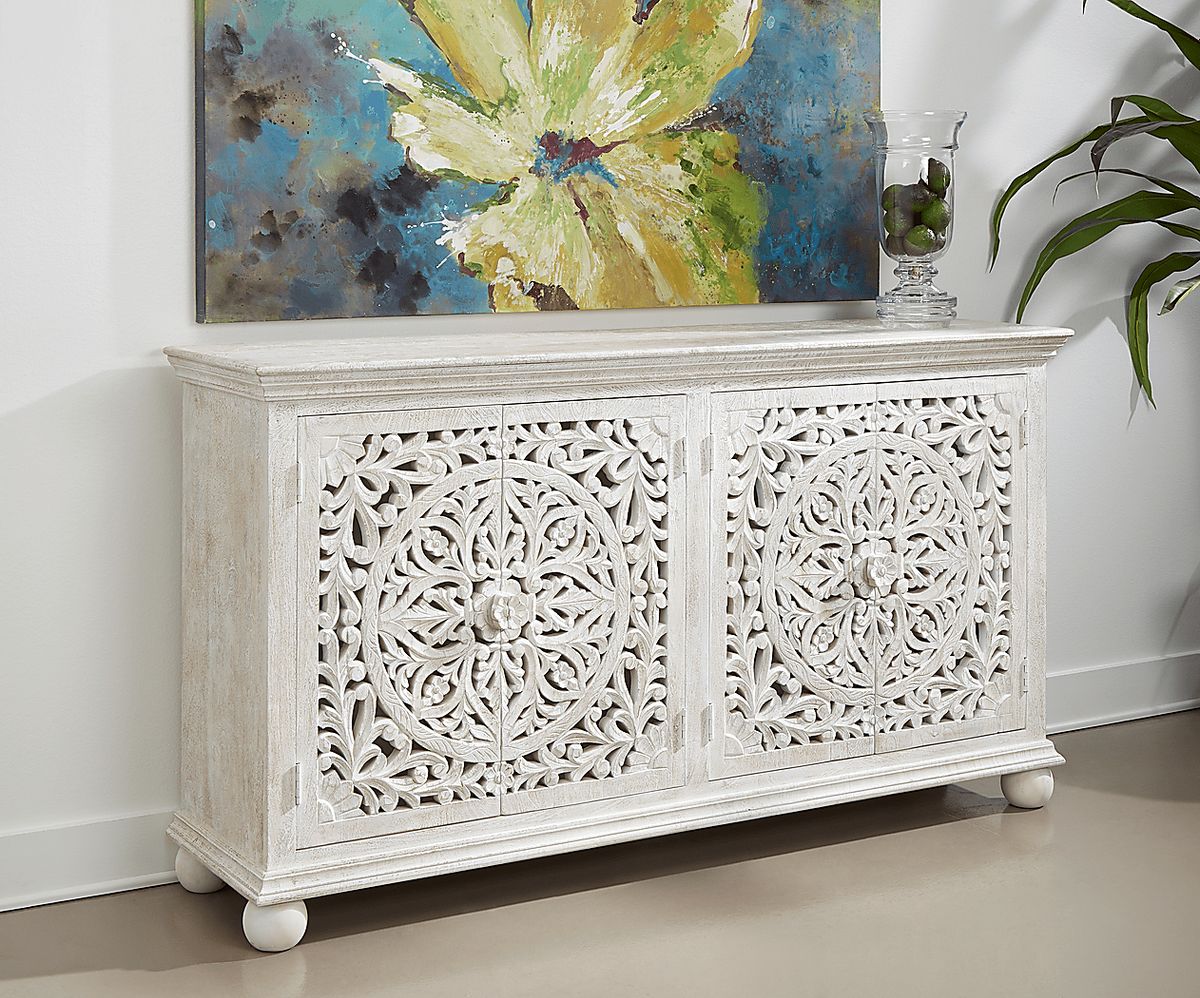 Blasdell White Colors,White Credenza | Rooms to Go