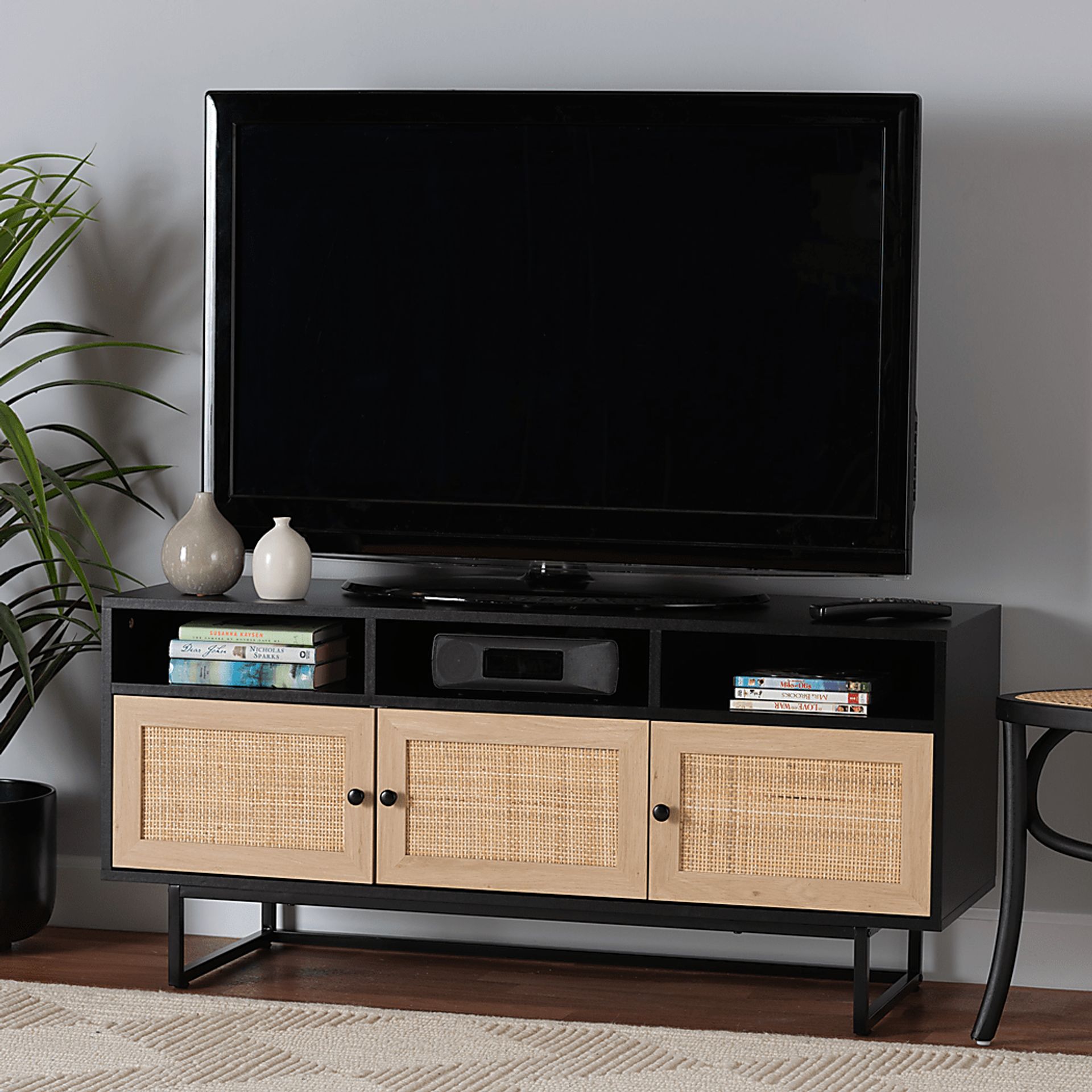 Blesch Black 47.5" Console | Rooms to Go