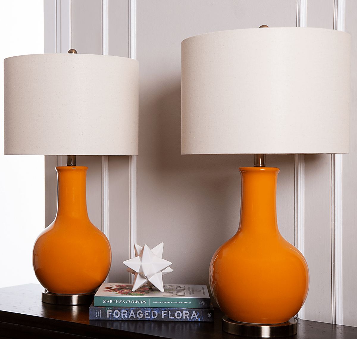 Bourke Orange Orange,Red Table Lamp | Rooms to Go