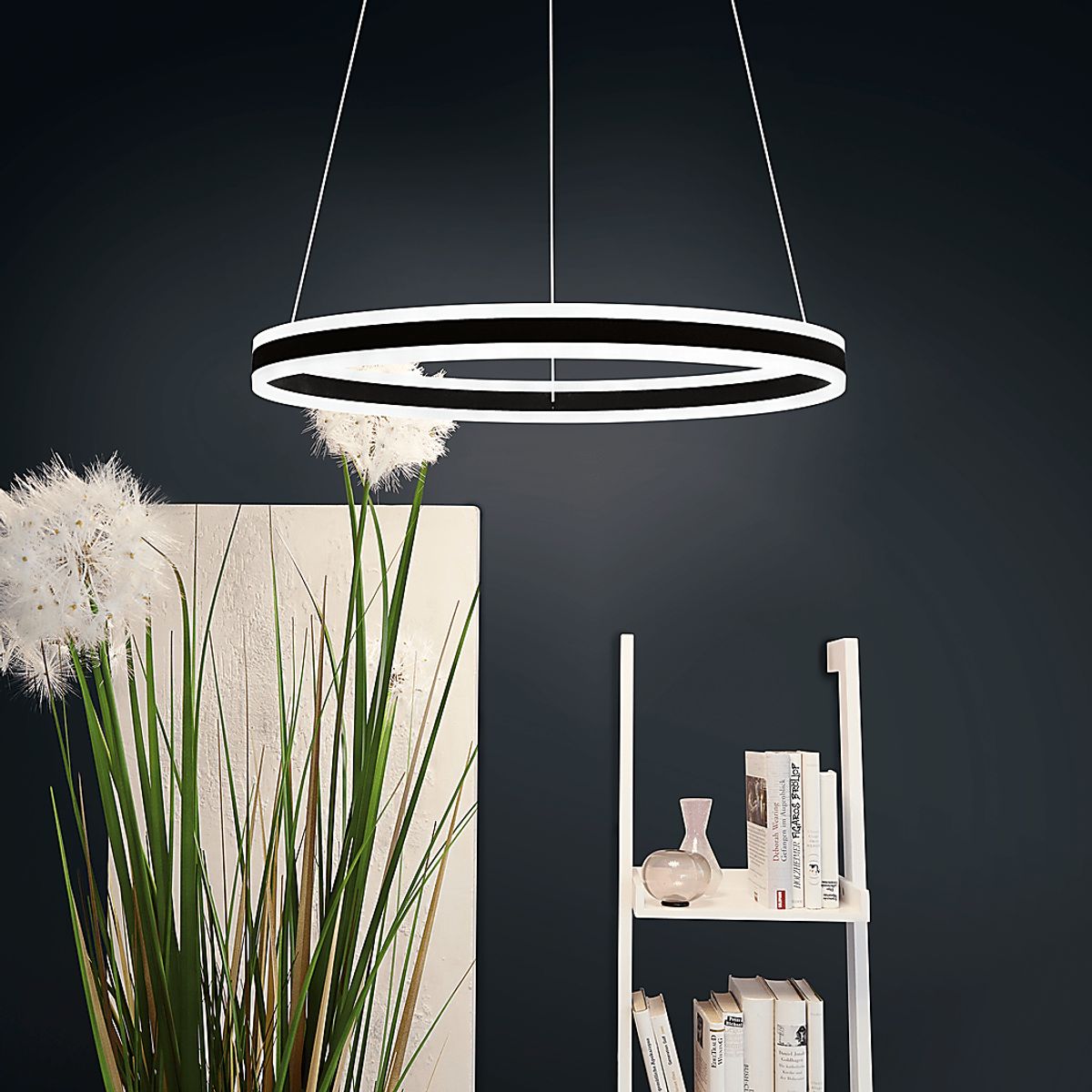Brantley Way Black Chandelier | Rooms to Go
