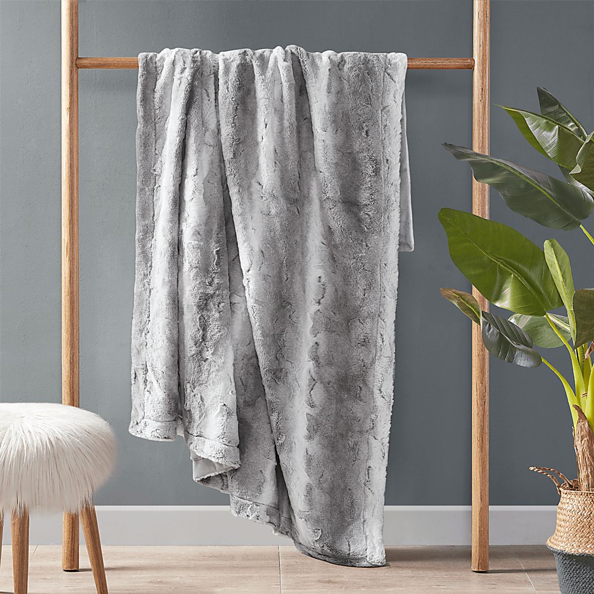Bregenz Gray Polyester Fabric Throw Blanket | Rooms to Go