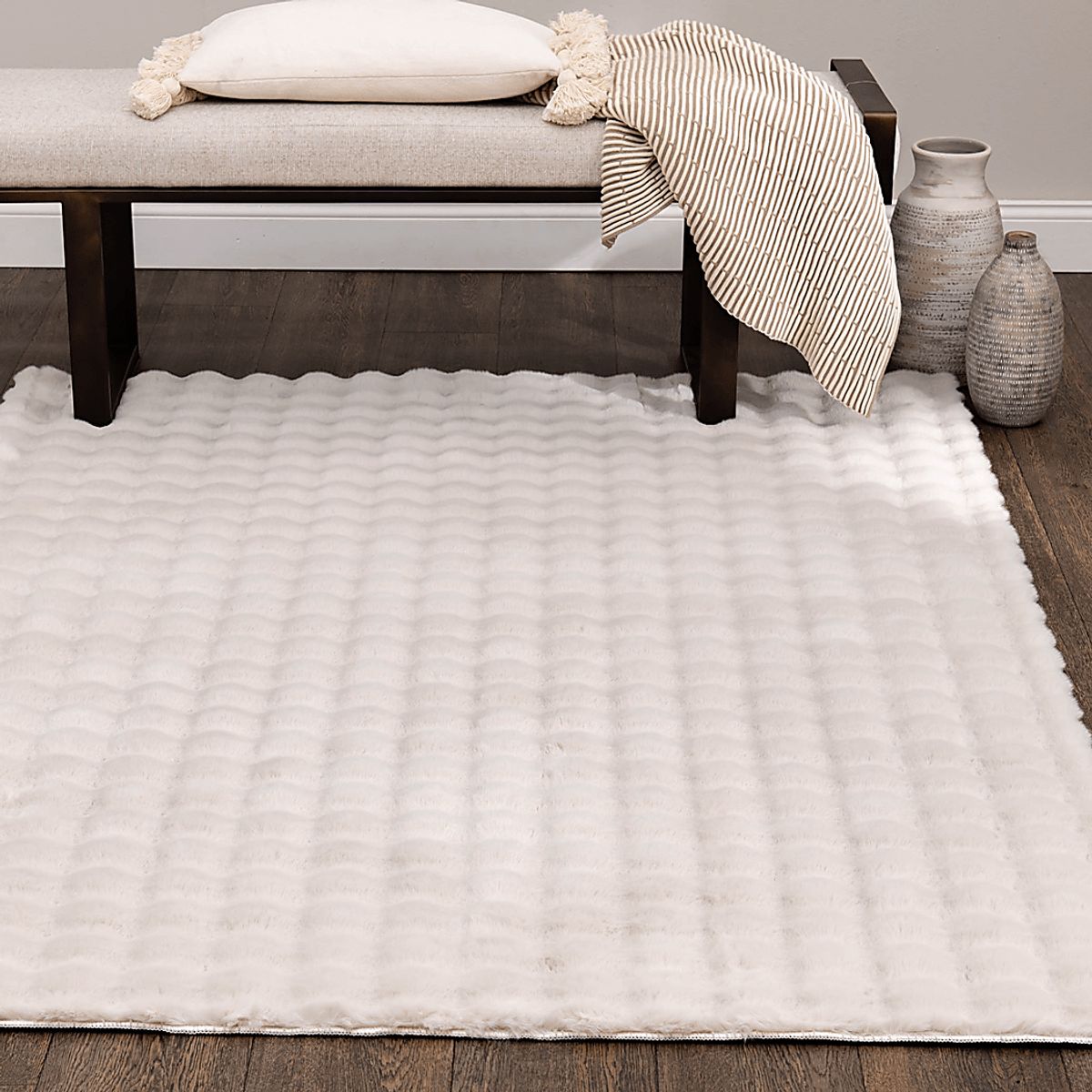 Bubble Minky Ivory Beige Polyester Fabric Rug | Rooms to Go