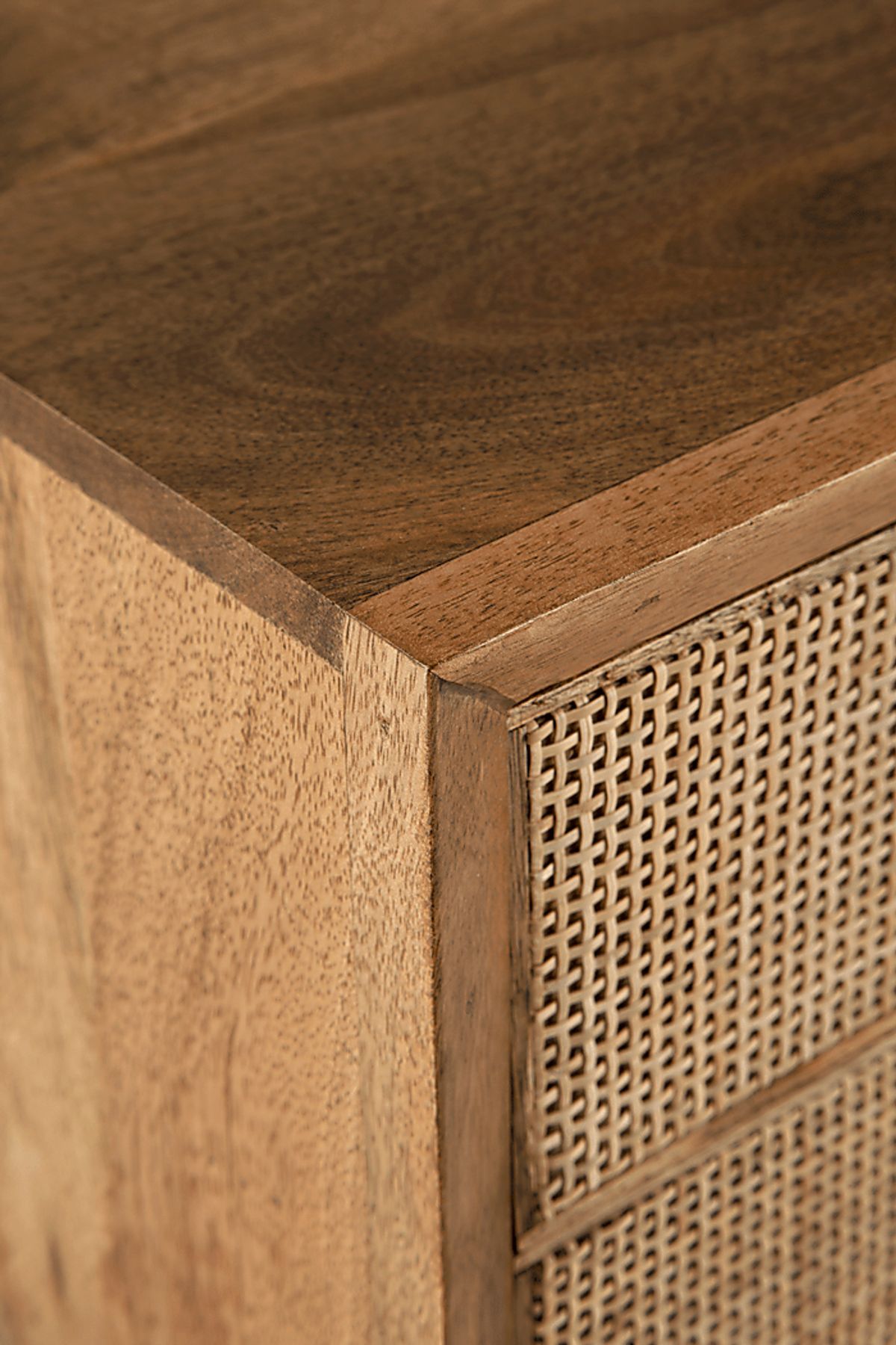 Caisson Brown Dark Wood End Table | Rooms to Go