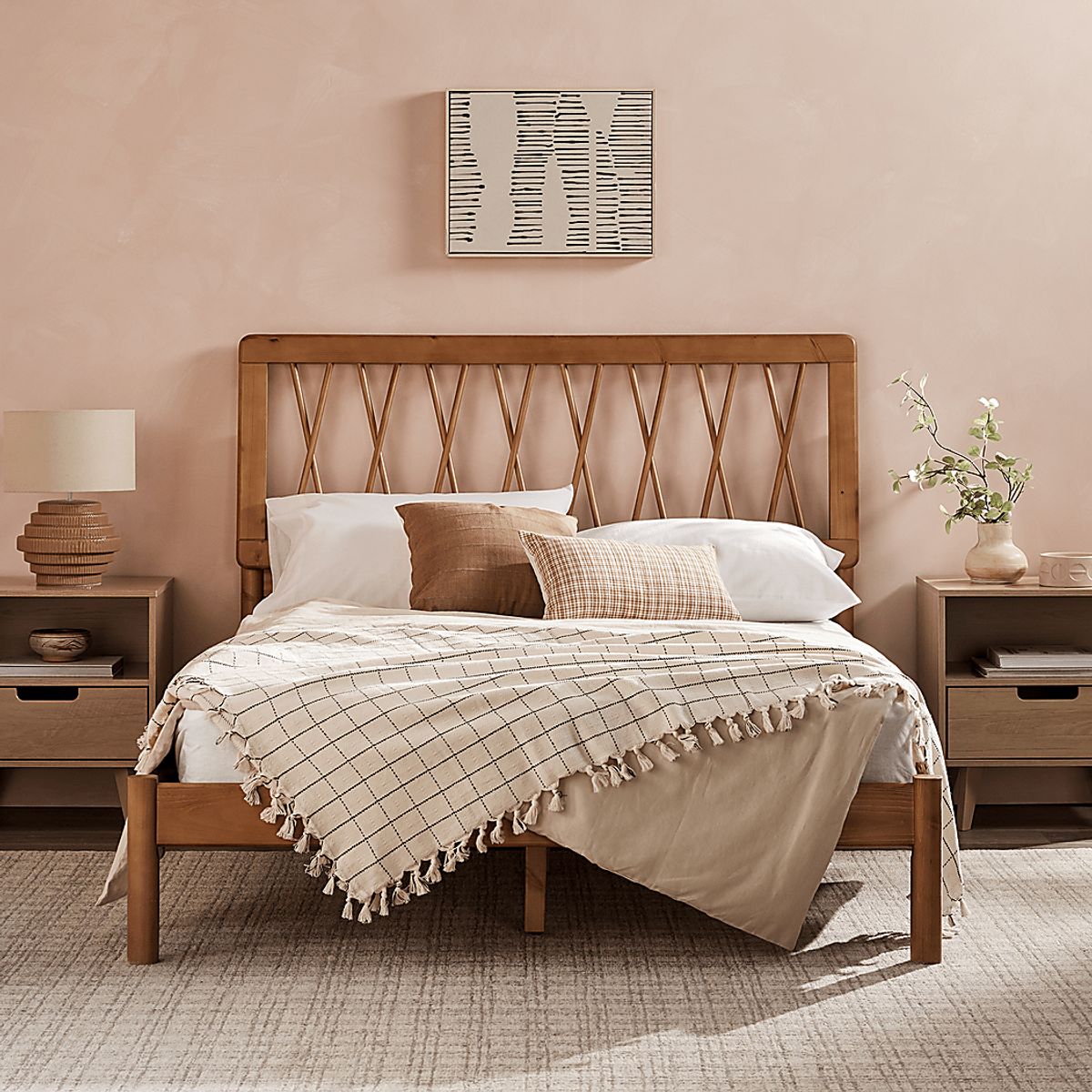 Calpella Caramel Light Wood Brown Full Bed | Rooms to Go