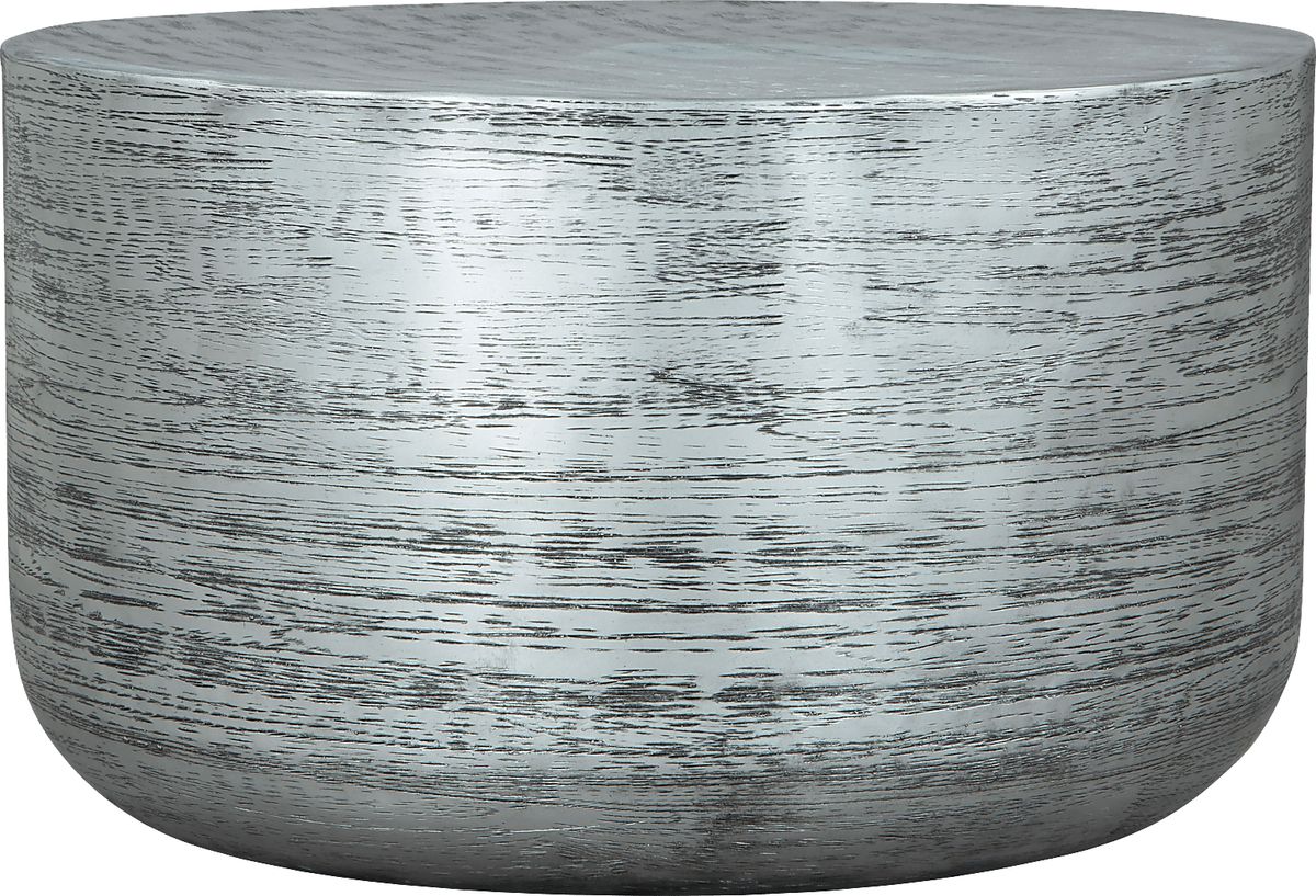 Chirikof Silver Gray Cocktail Table | Rooms to Go
