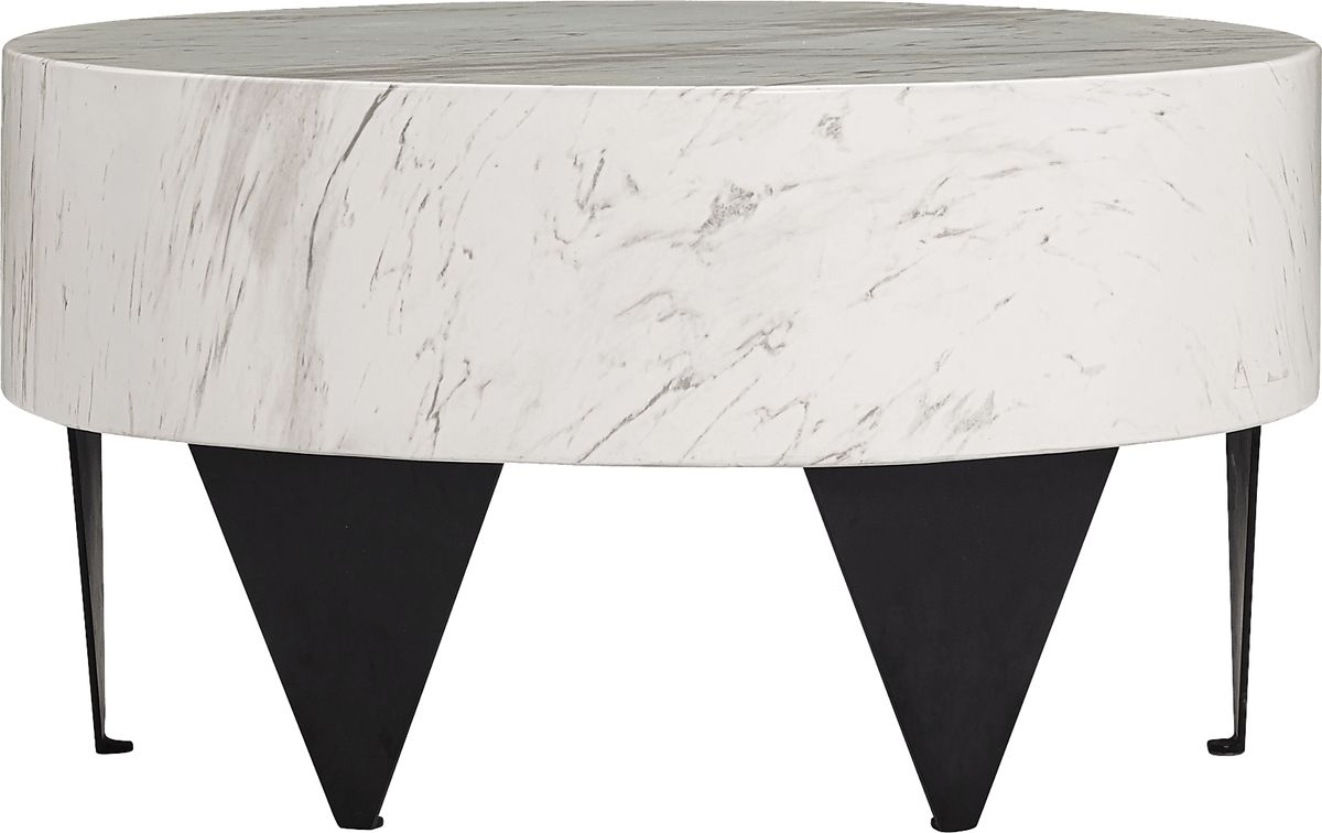 Clendenen White Cocktail Table | Rooms to Go