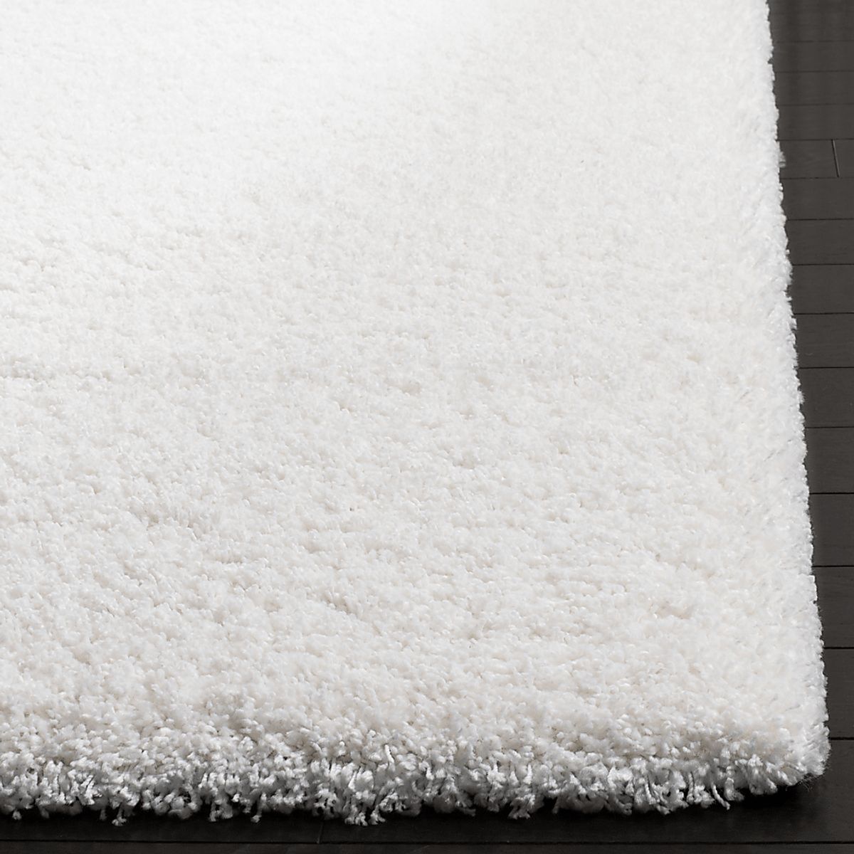 Cleona White Polypropylene Fabric Rug | Rooms to Go