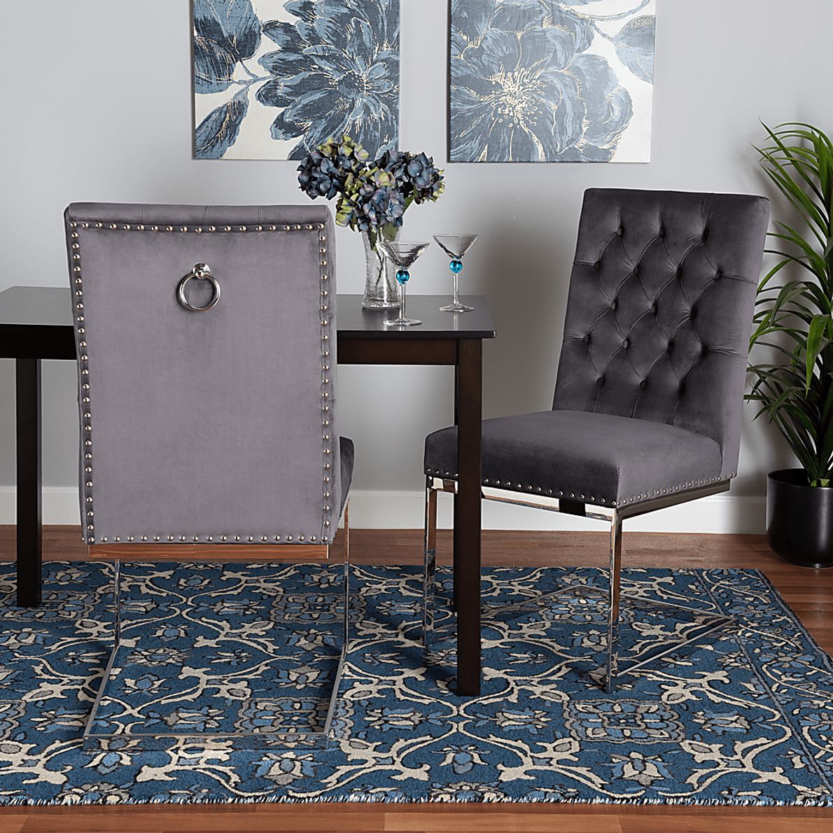 Cofrin Gray Side Chair, Set of 2 - Rooms To Go