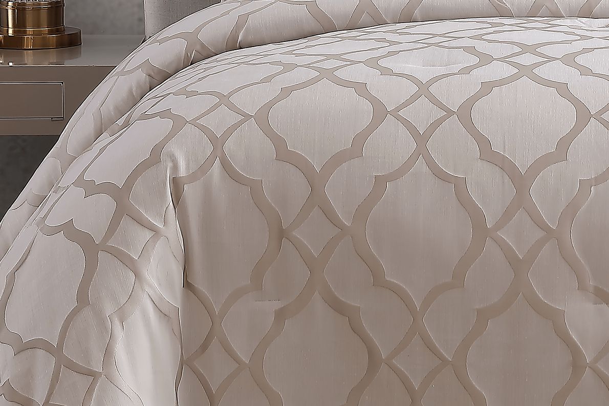 Colboum Champagne 9 Pc Queen Comforter Set - Rooms To Go