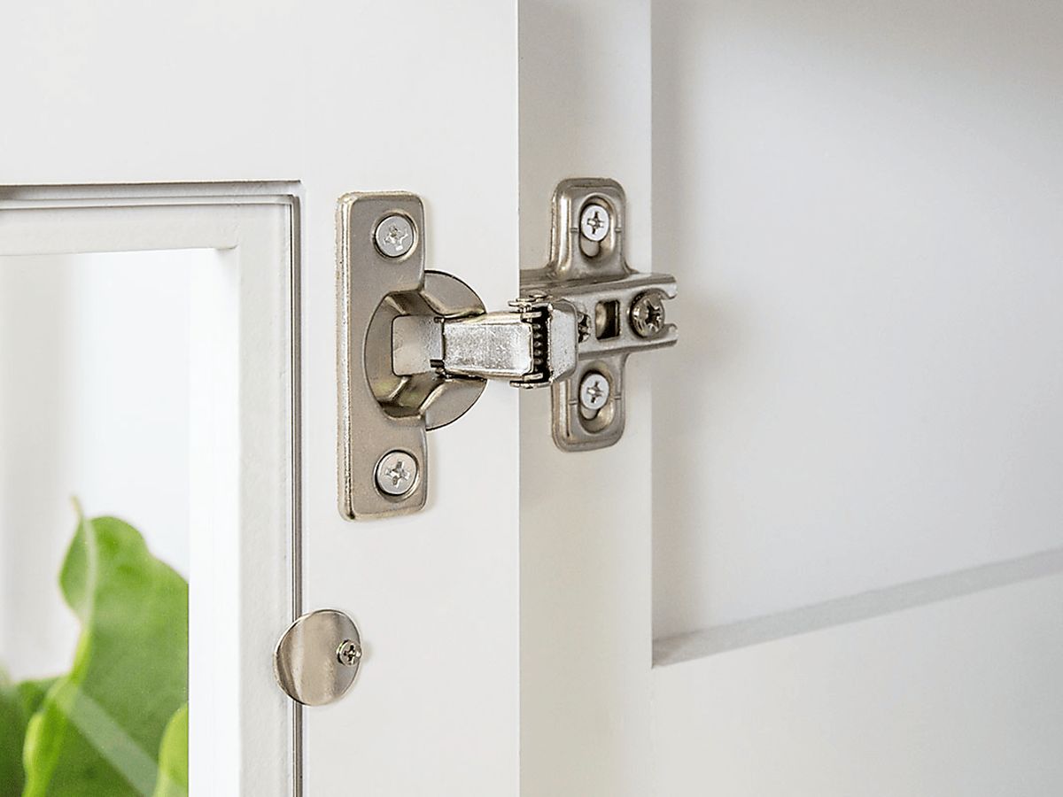 Columby White Colors,White Console | Rooms to Go