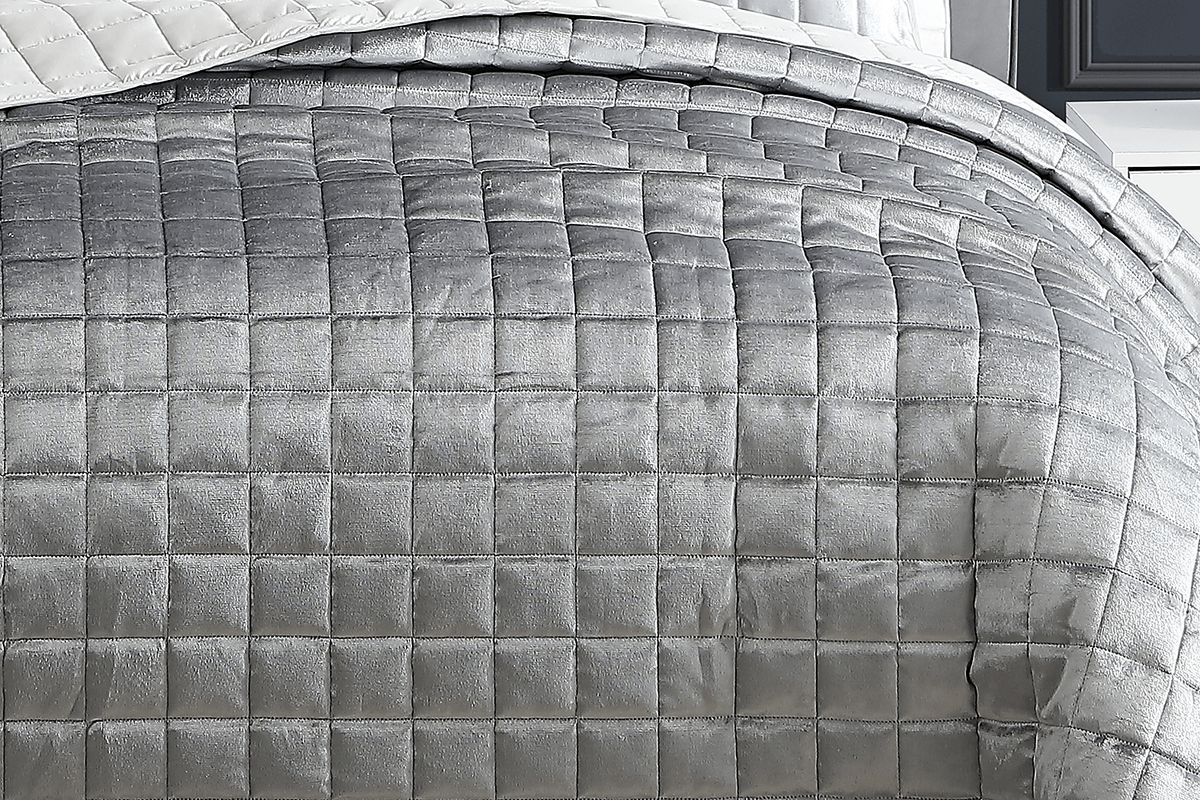 Constock Silver Gray Polyester Fabric 3 Pc King Coverlet Set | Rooms to Go