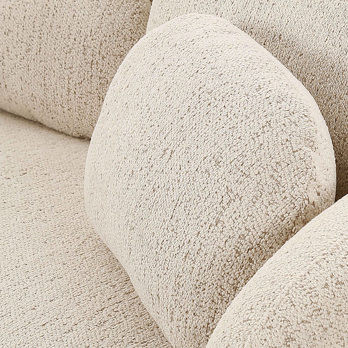 Daisylea Cream Beige Polyester Fabric Sofa | Rooms to Go