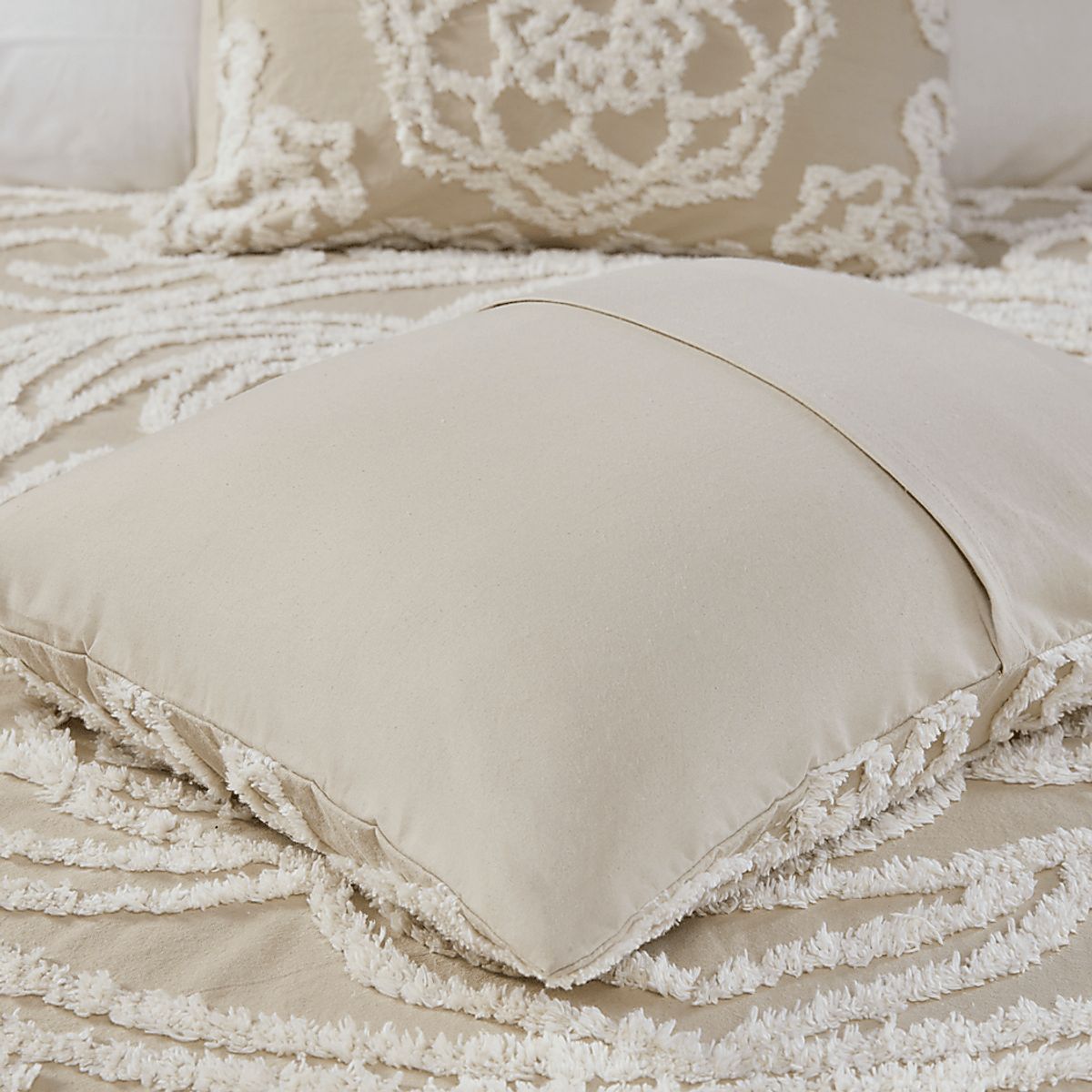 Decoty Taupe Beige Cotton Fabric 3 Full/Queen Coverlet Set | Rooms to Go
