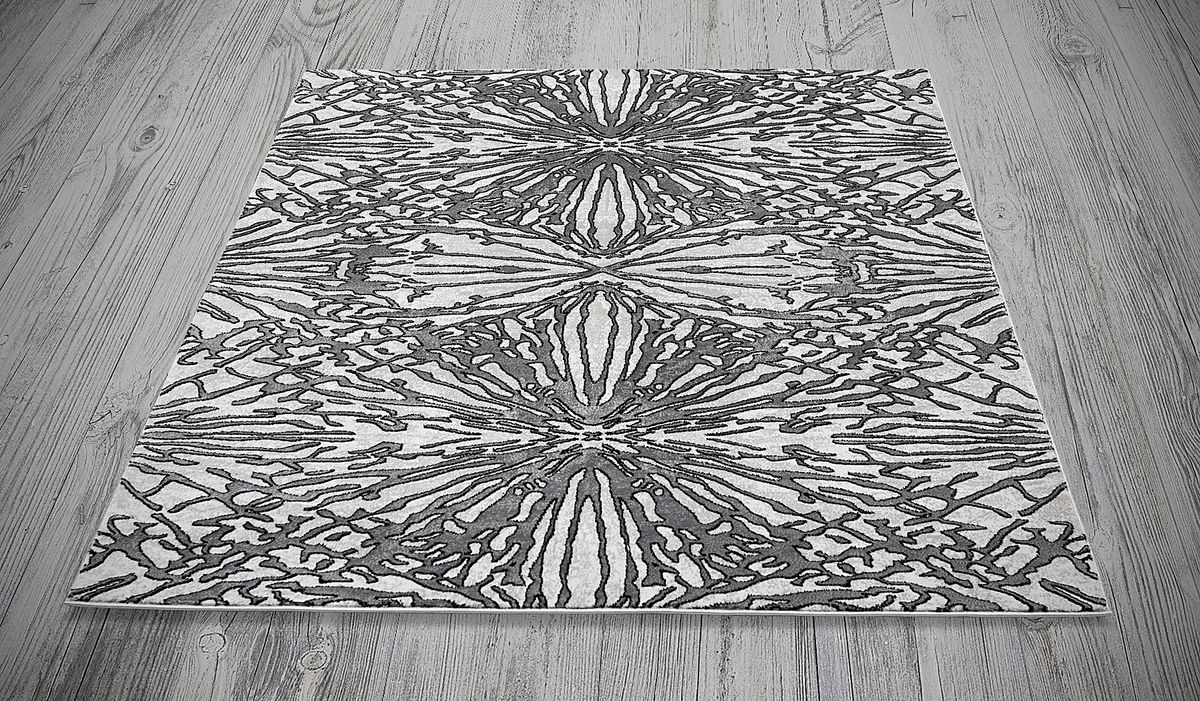 Deloise Gray Rug | Rooms to Go
