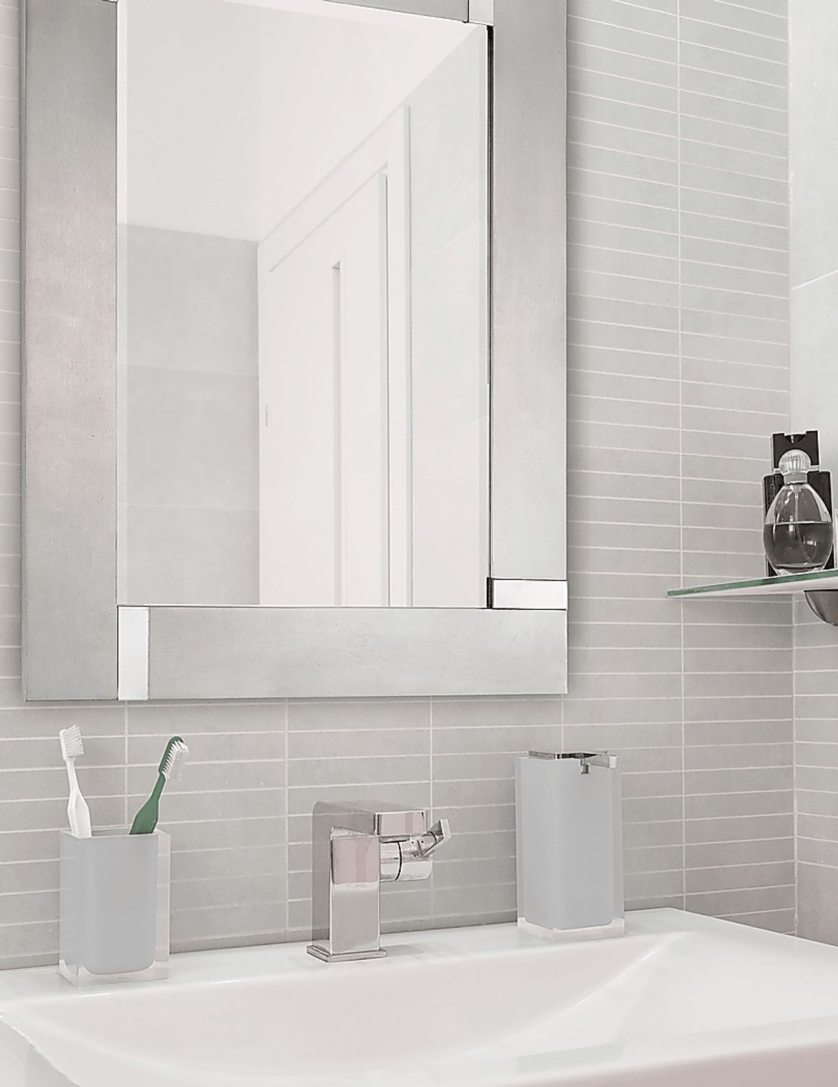 Denisa Silver Gray Mirror | Rooms to Go