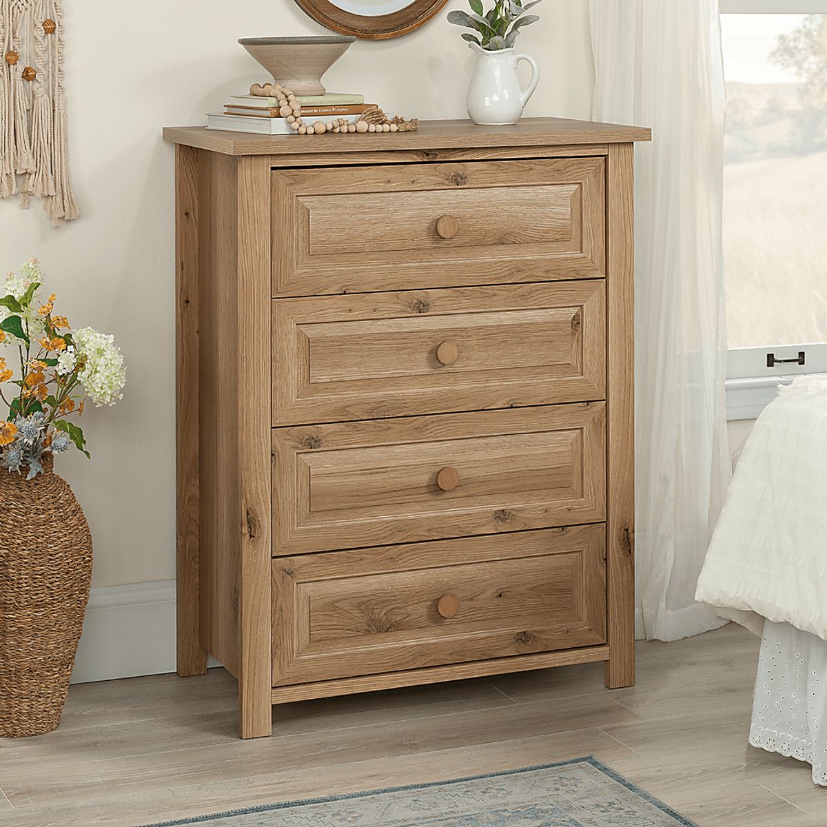Dinneen Brown Chest | Rooms to Go