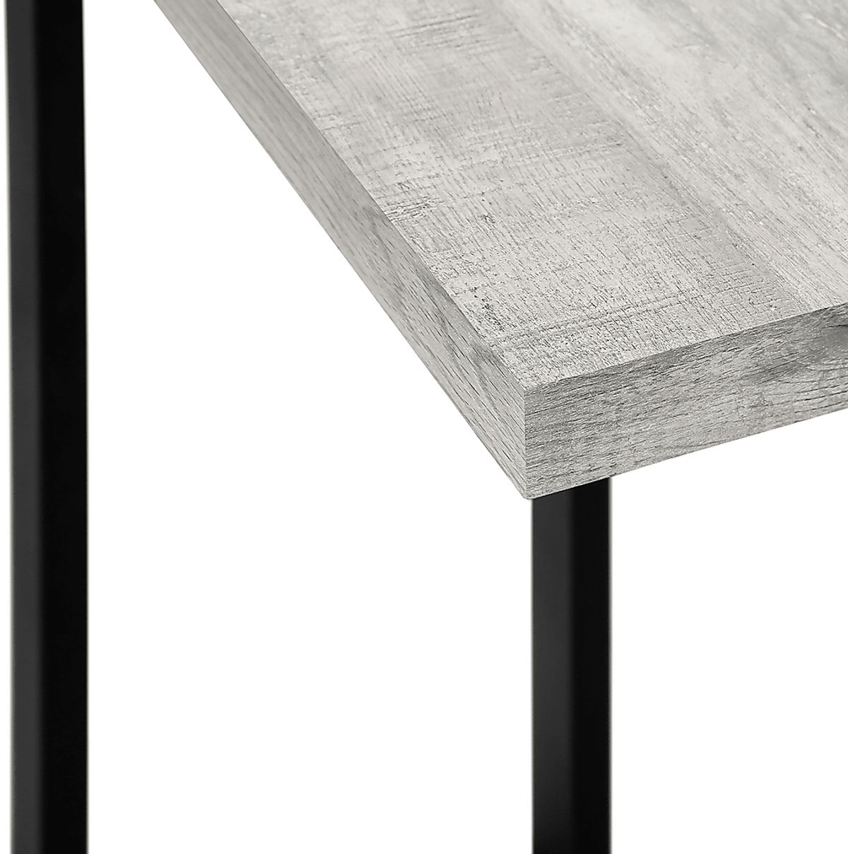 Donbree Gray Side Table | Rooms to Go