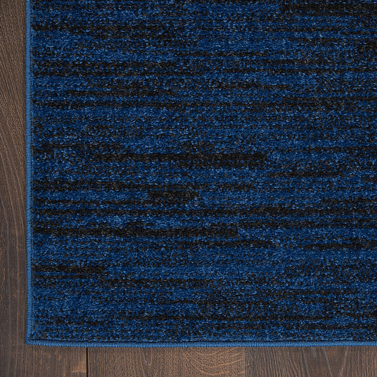 Easthagen Midnight Blue Rugs | Rooms to Go