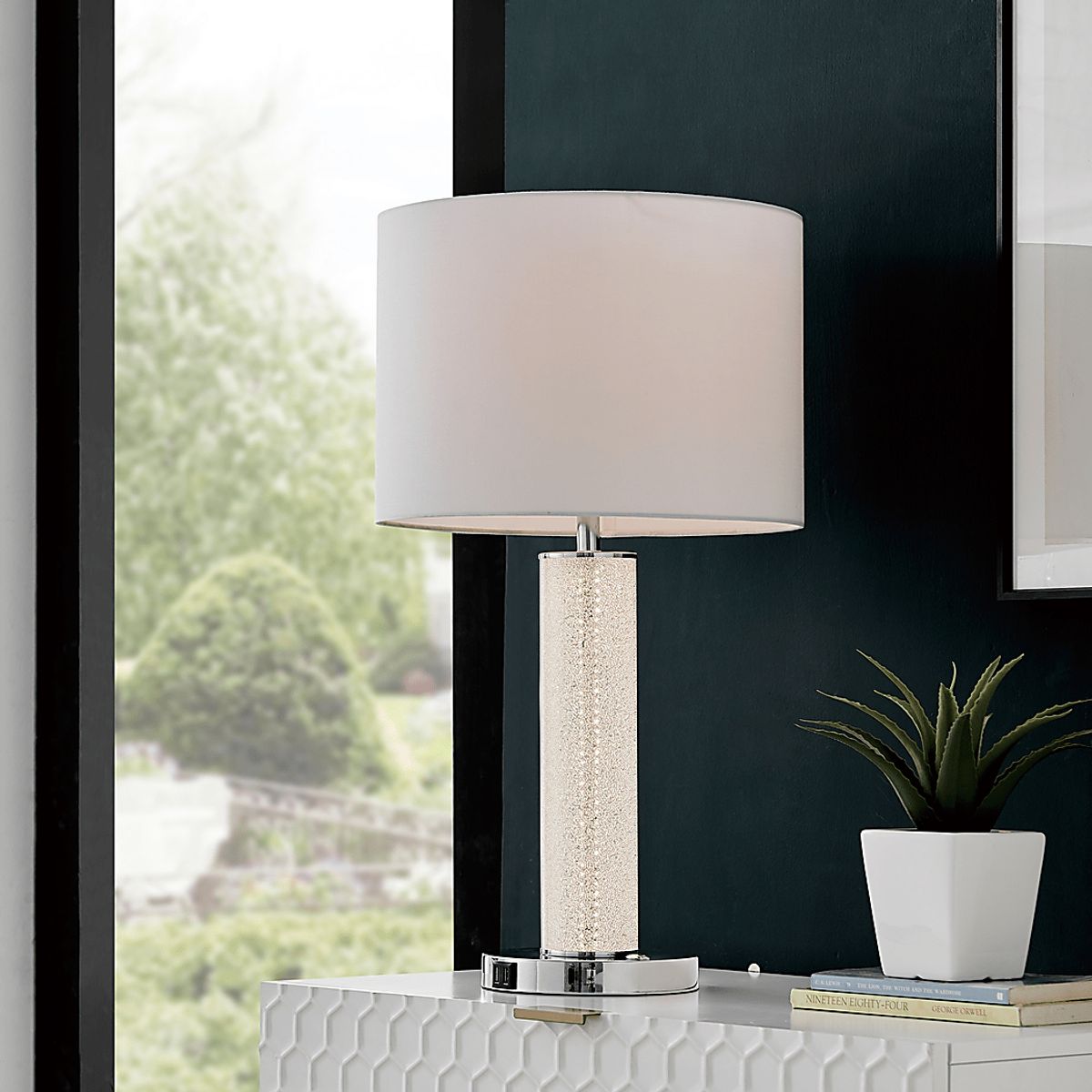 Eckles Loop Chrome Gray Table Lamp | Rooms to Go