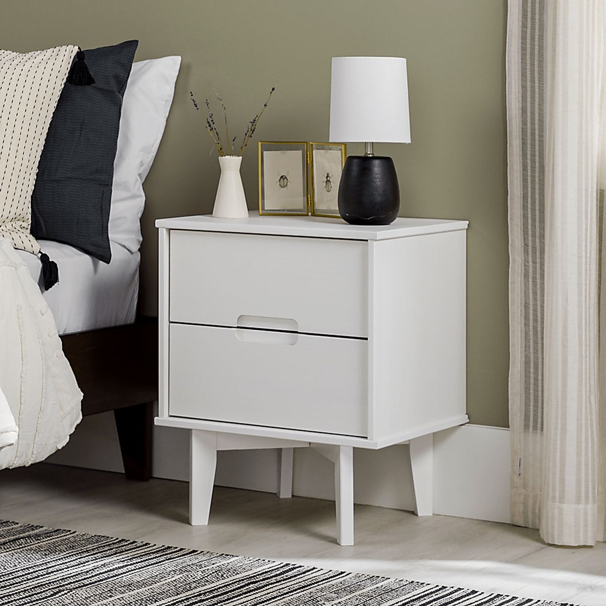 Elberton White Colors,White Nightstand | Rooms to Go