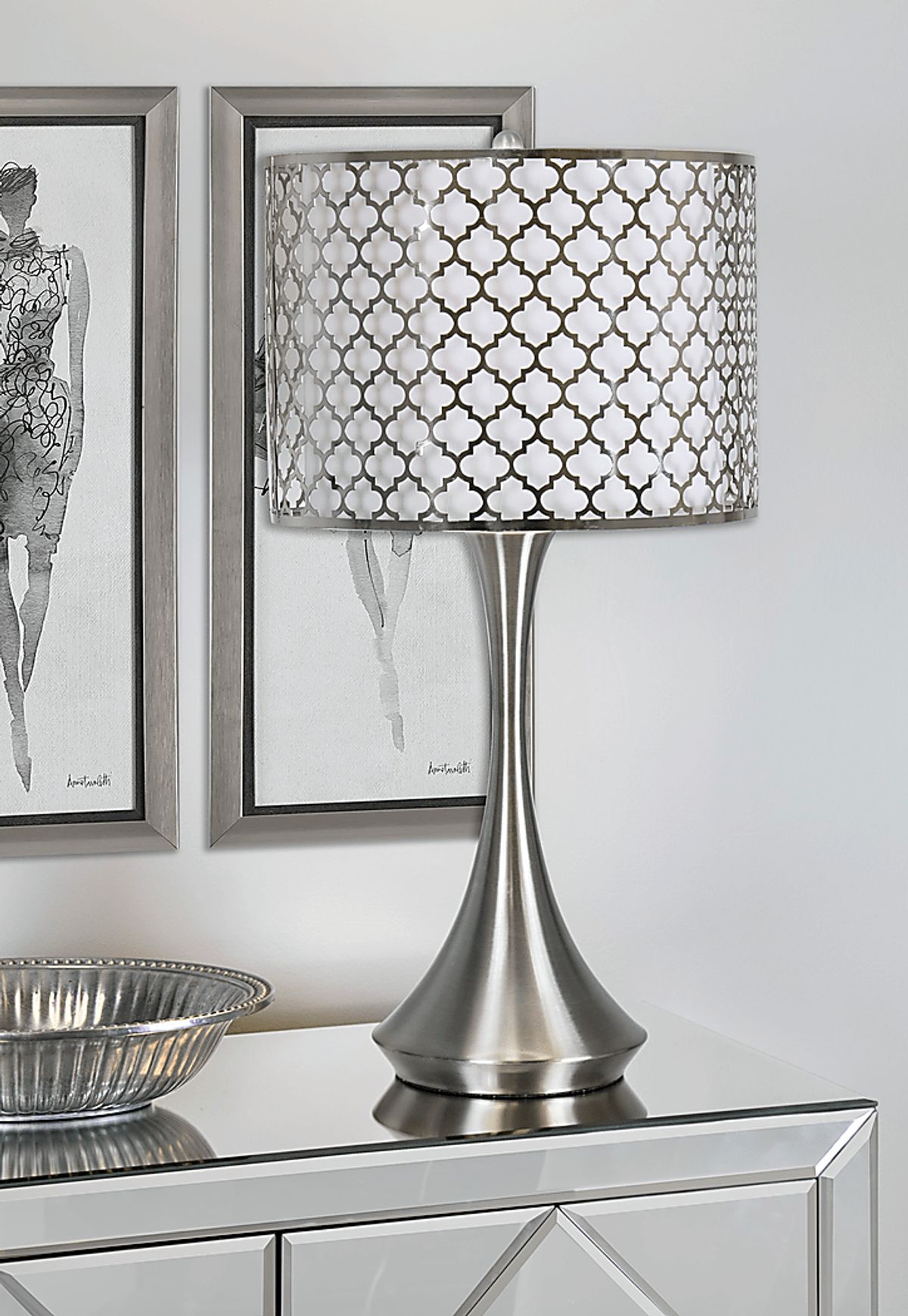 Ellington Place Silver Gray Table Lamp | Rooms to Go