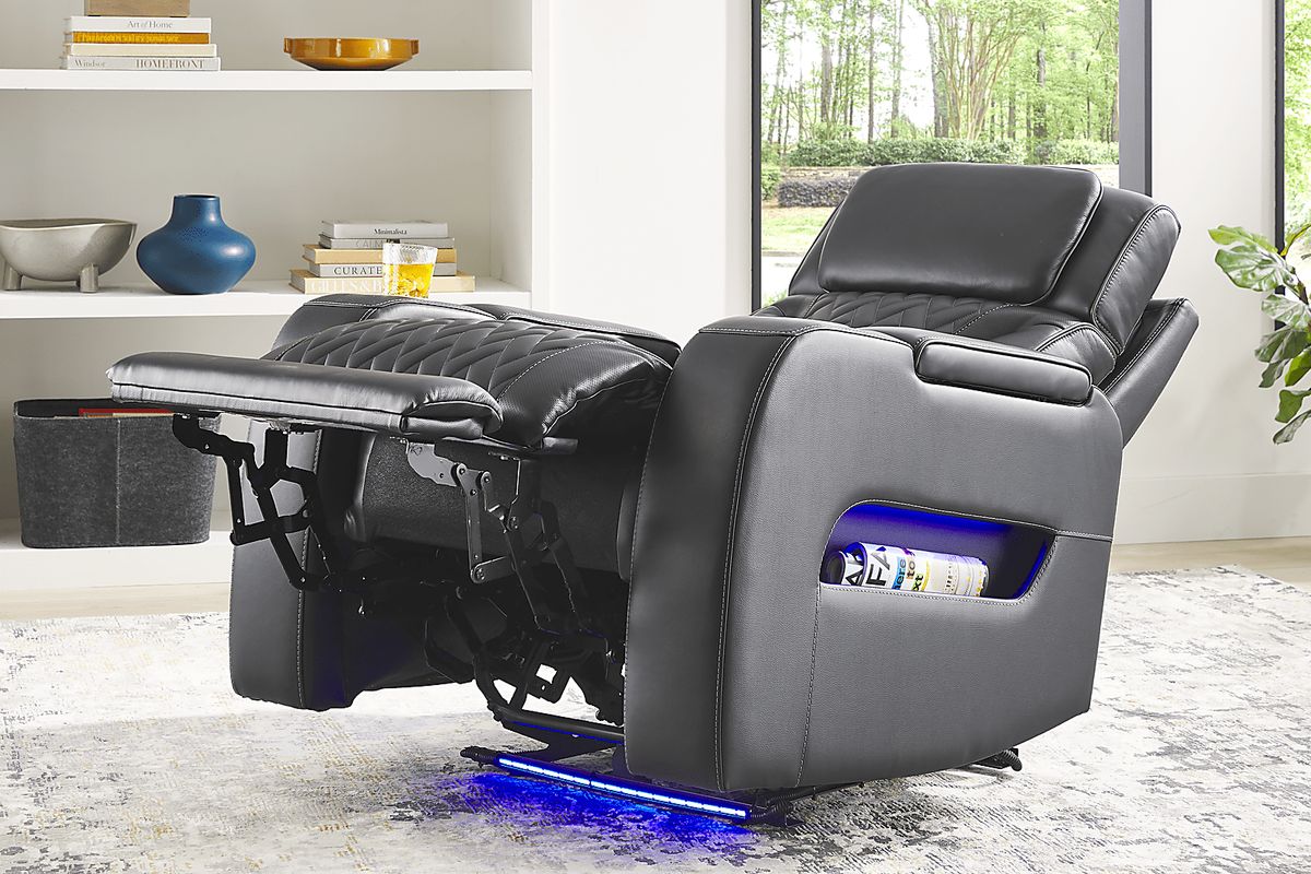 Encore Black Leather Triple Power Recliner | Rooms to Go