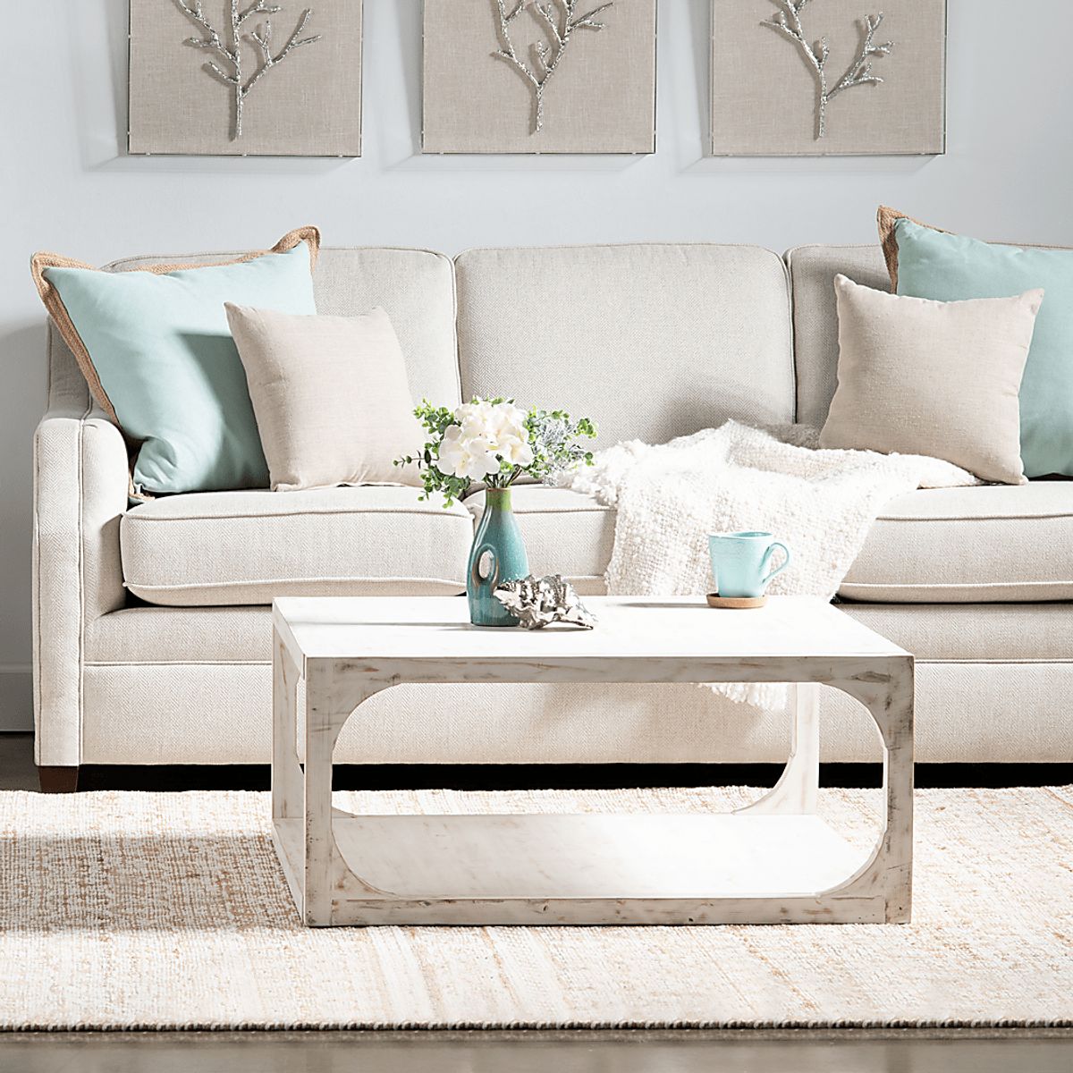 Entzel Natural Beige,White Cocktail Table | Rooms to Go
